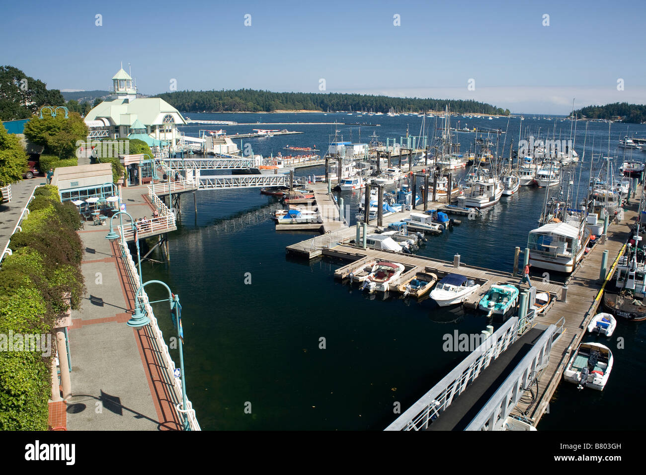 BRITISH COLUMBIA - Boat harbor at Nanaimo on the east coast of ...