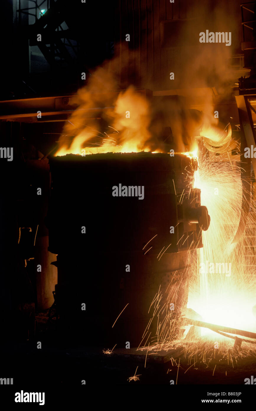 Steel foundry hi-res stock photography and images - Alamy