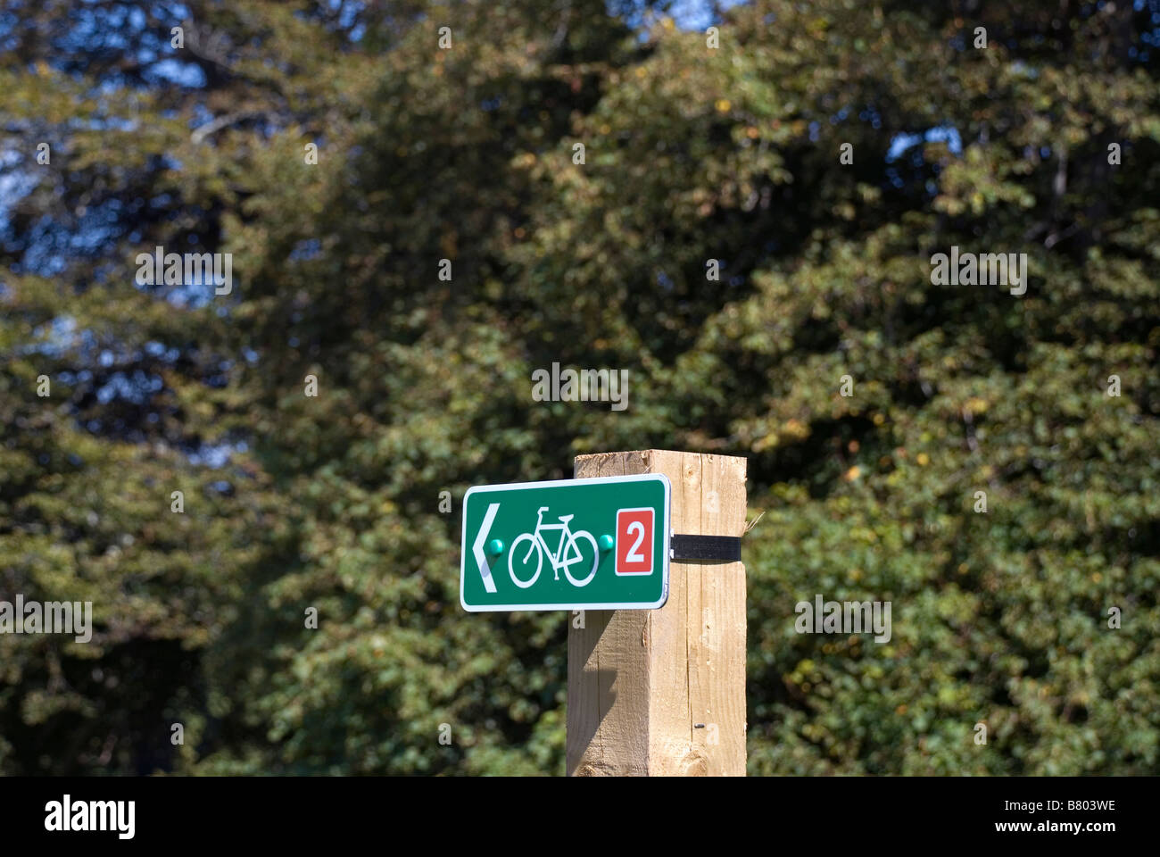 Sustrans National Route 2 sign Stock Photo - Alamy