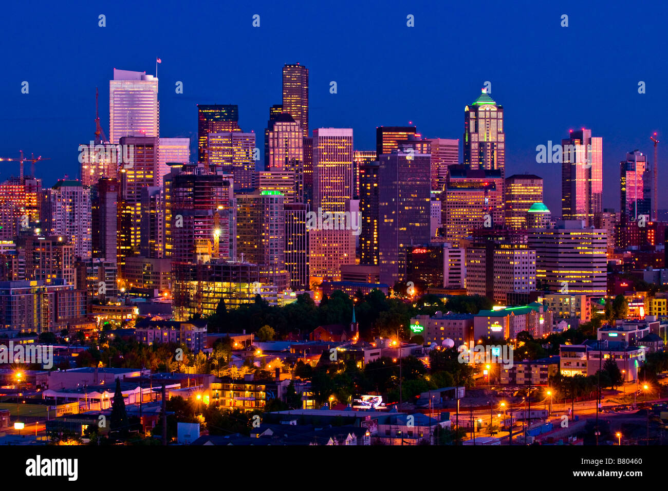Evening skyline of Seattle, Washington from Queen Anne Hill Stock Photo ...