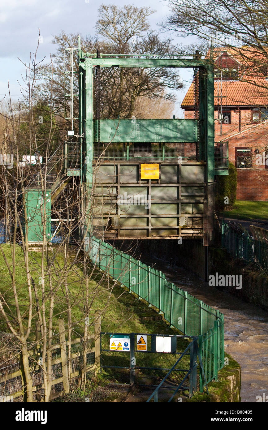 Flood defence sluice gate Stamford Bridge East Yorkshire Stock Photo ...