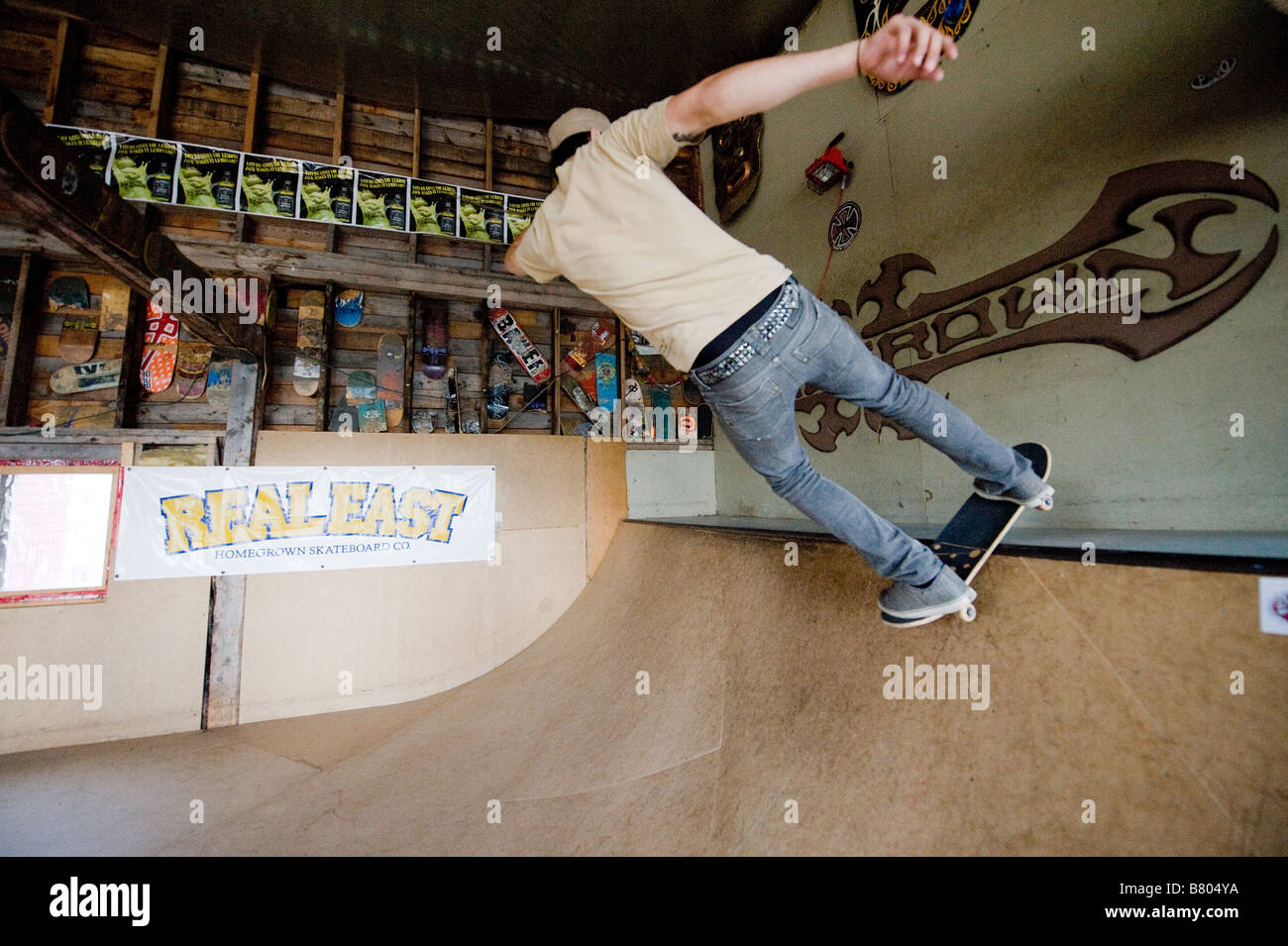 A skateboarder demonstrating his skills and tricks Stock Photo - Alamy
