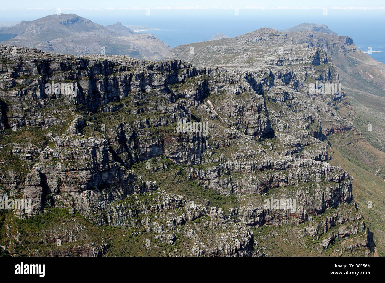 12 apostles mountains south africa hi-res stock photography and images ...