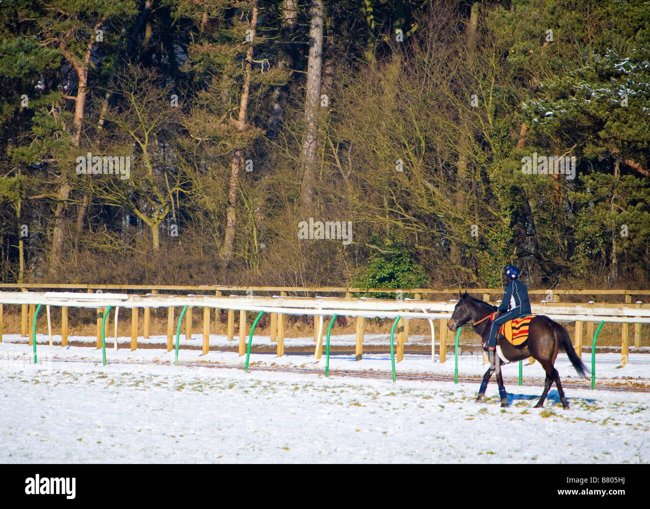 Lone rider hi-res stock photography and images - Alamy