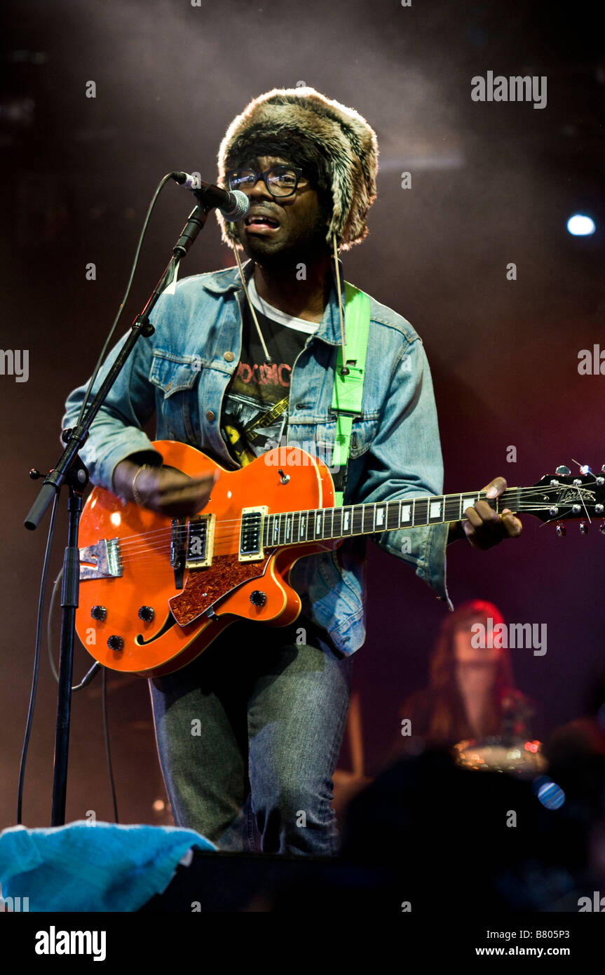 Lightspeed Champion (AKA Devonte Hynes) performs on stage at the ...
