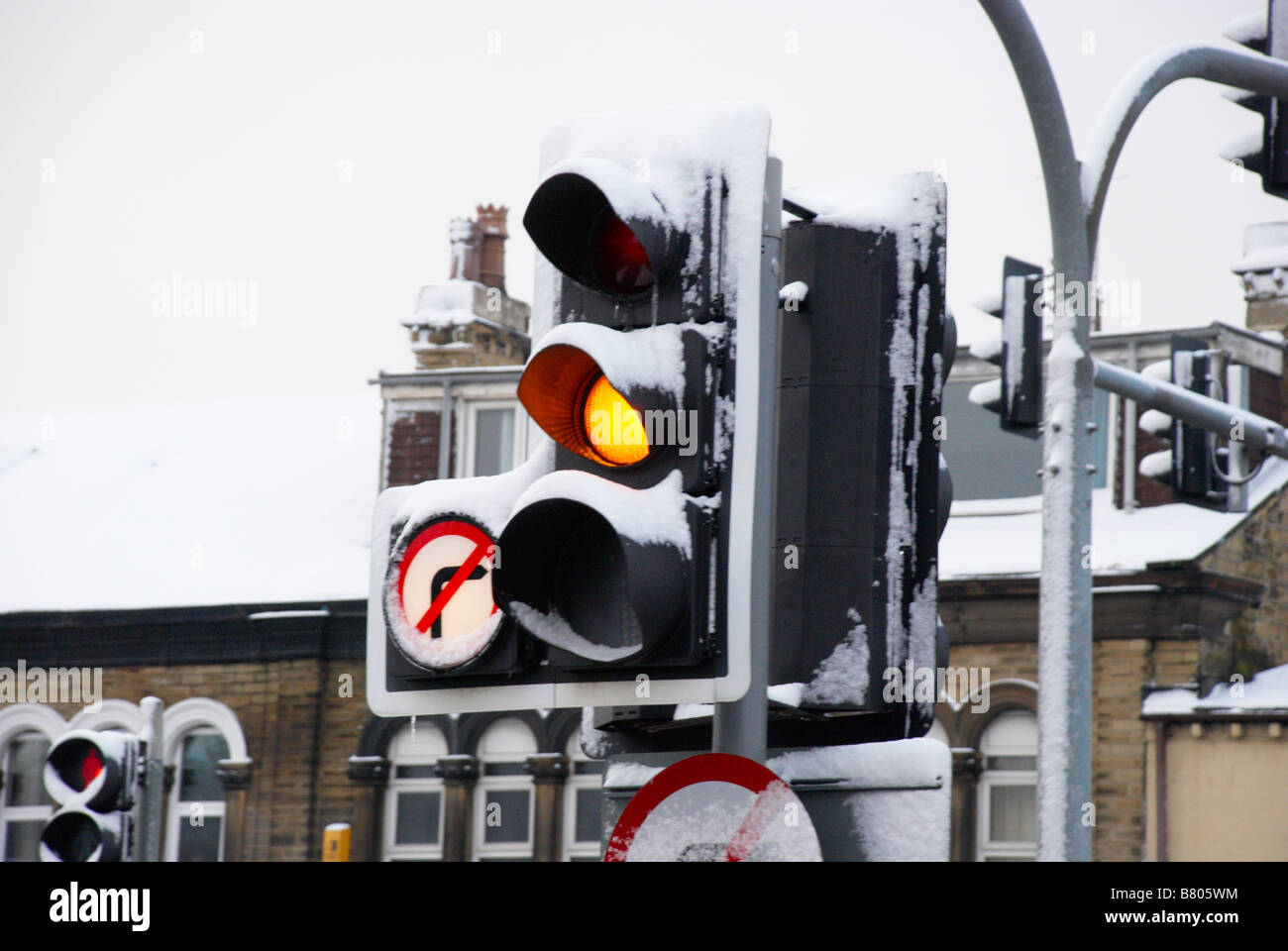 Traffic turn signals hi-res stock photography and images - Alamy