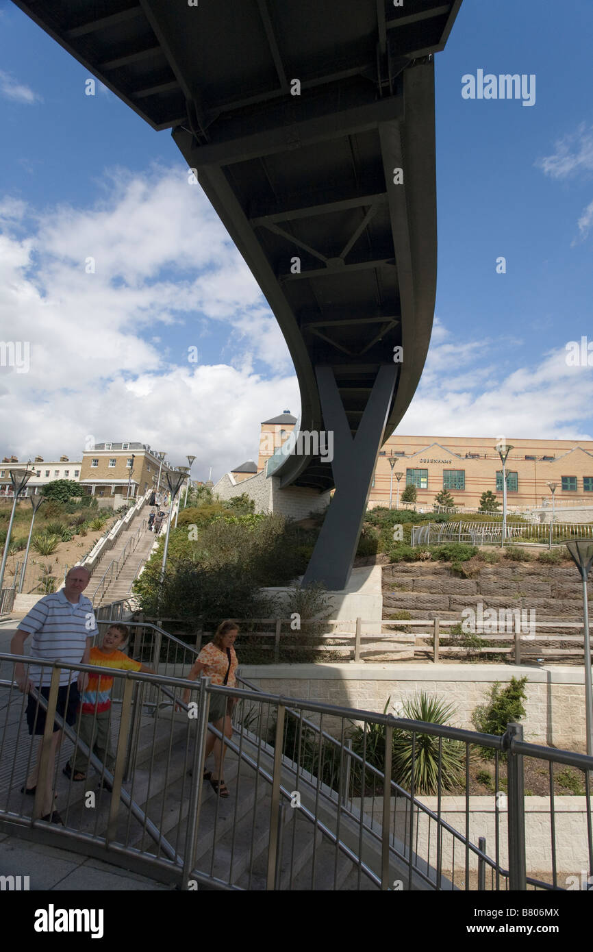 SOUTHEND TOWN VIEWS OBSERVATION TOWER LIFT WALKWAY VIEWED FROM BELOW ...