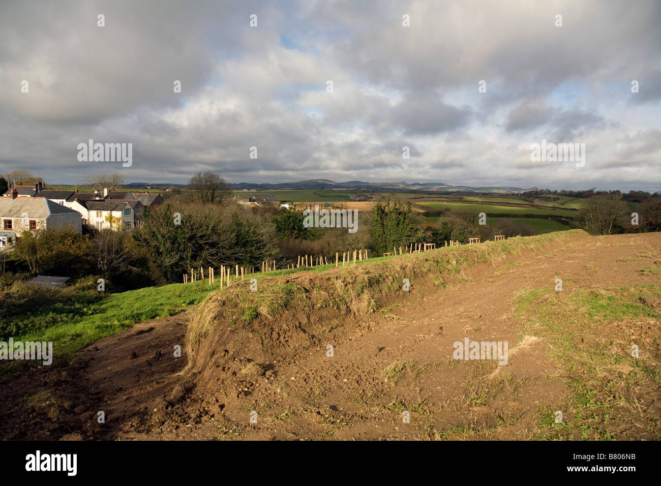 Field to farm hi-res stock photography and images - Alamy