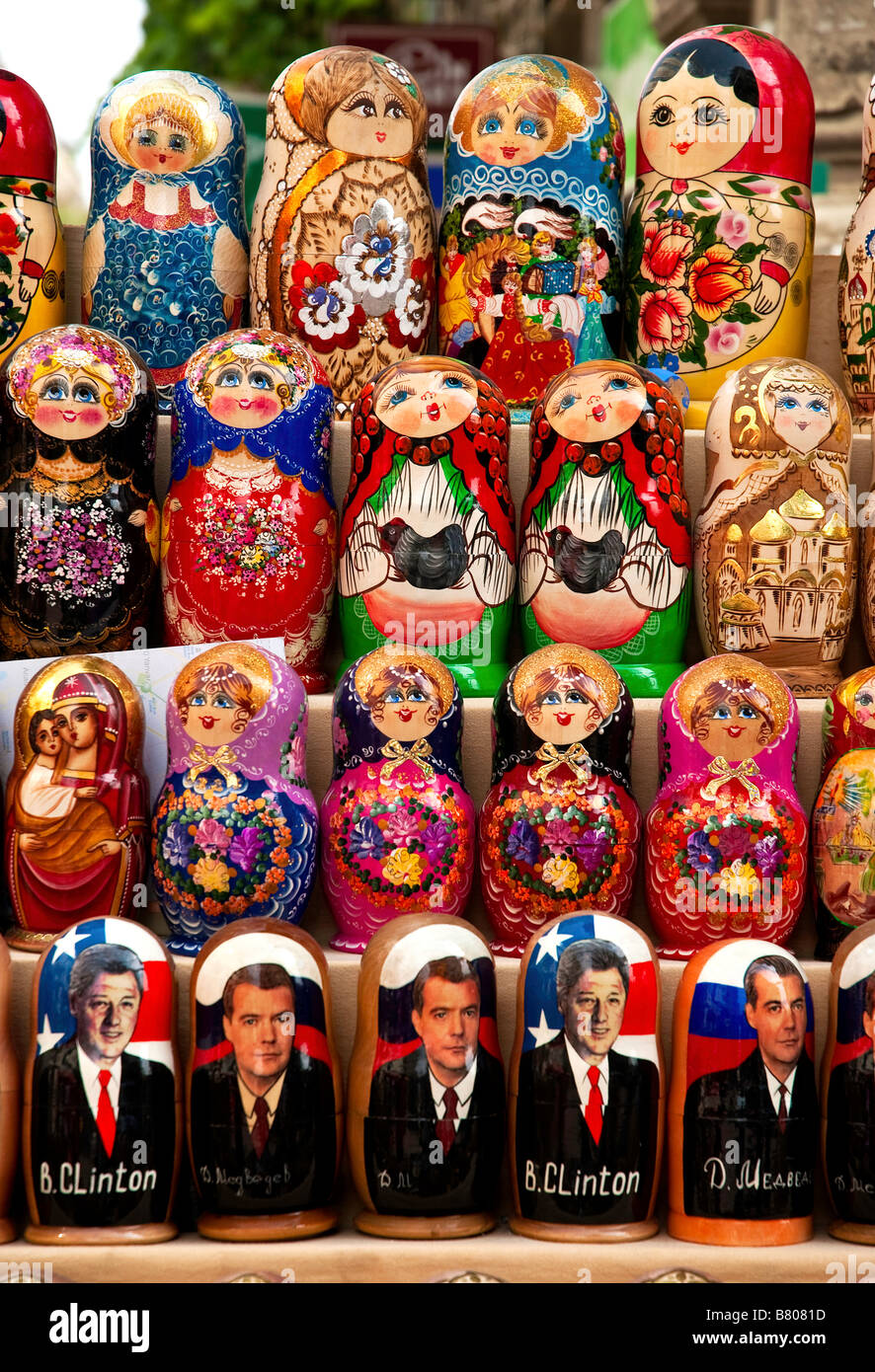 russian matrioshka dolls in baku azerbaijan market Stock Photo - Alamy