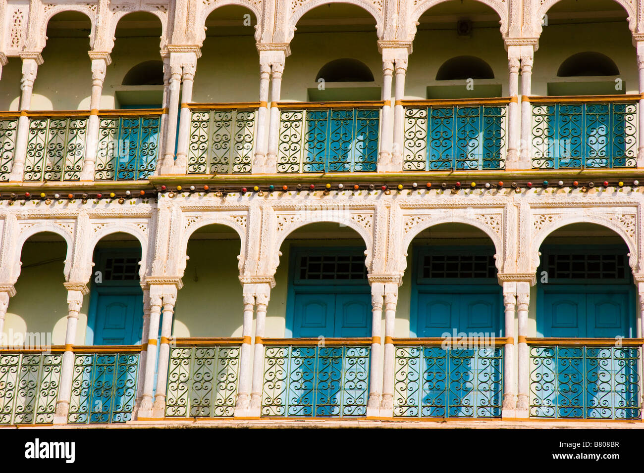 Architecture india balcony hi-res stock photography and images - Alamy