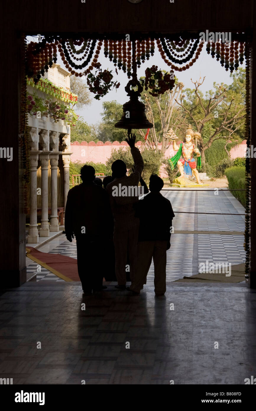Worshippers ring bell Rani Sati Temple Jhunjhunu Rajasthan India Stock ...