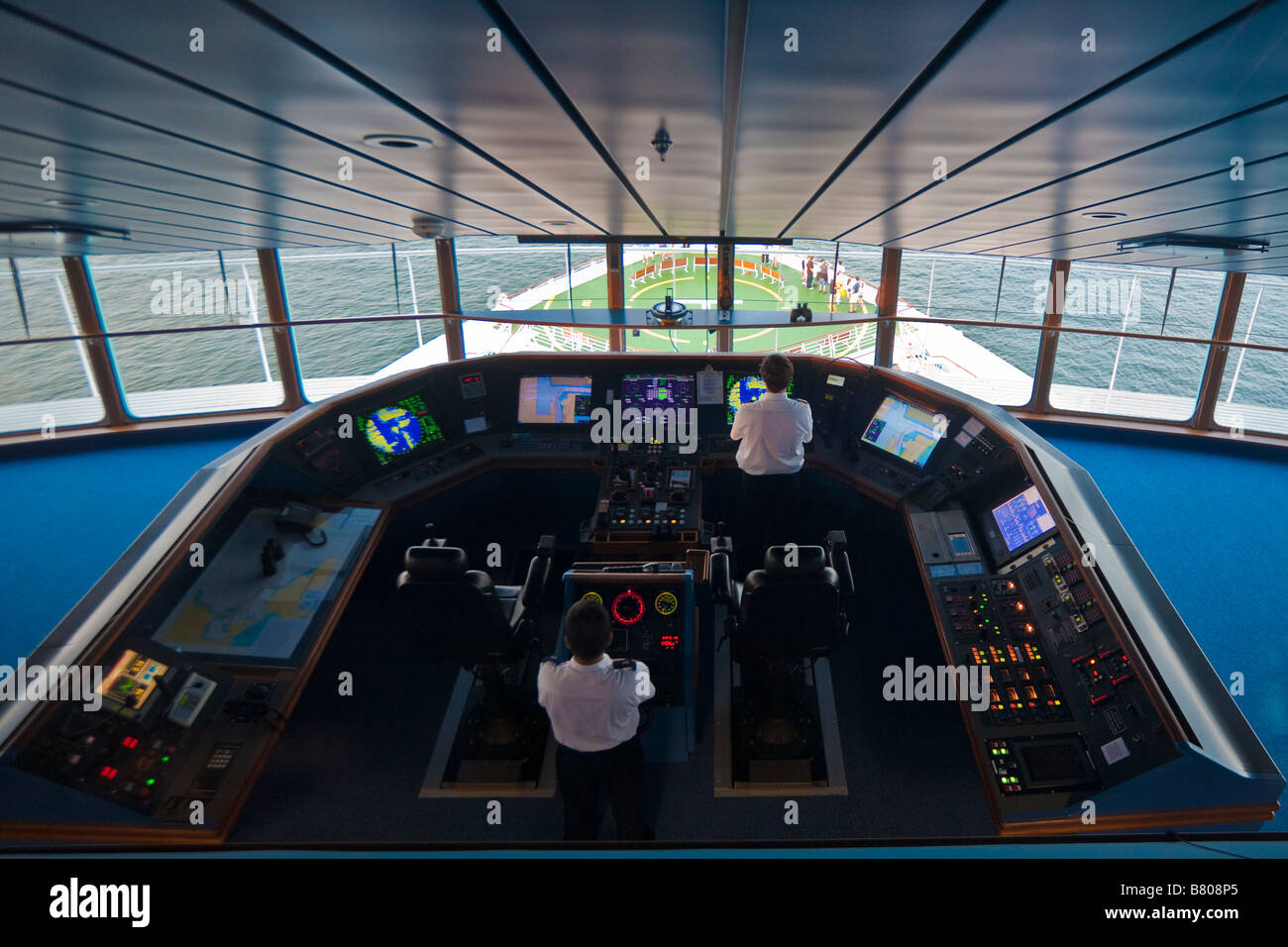 Ship captain his crew High Resolution Stock Photography and Images - Alamy