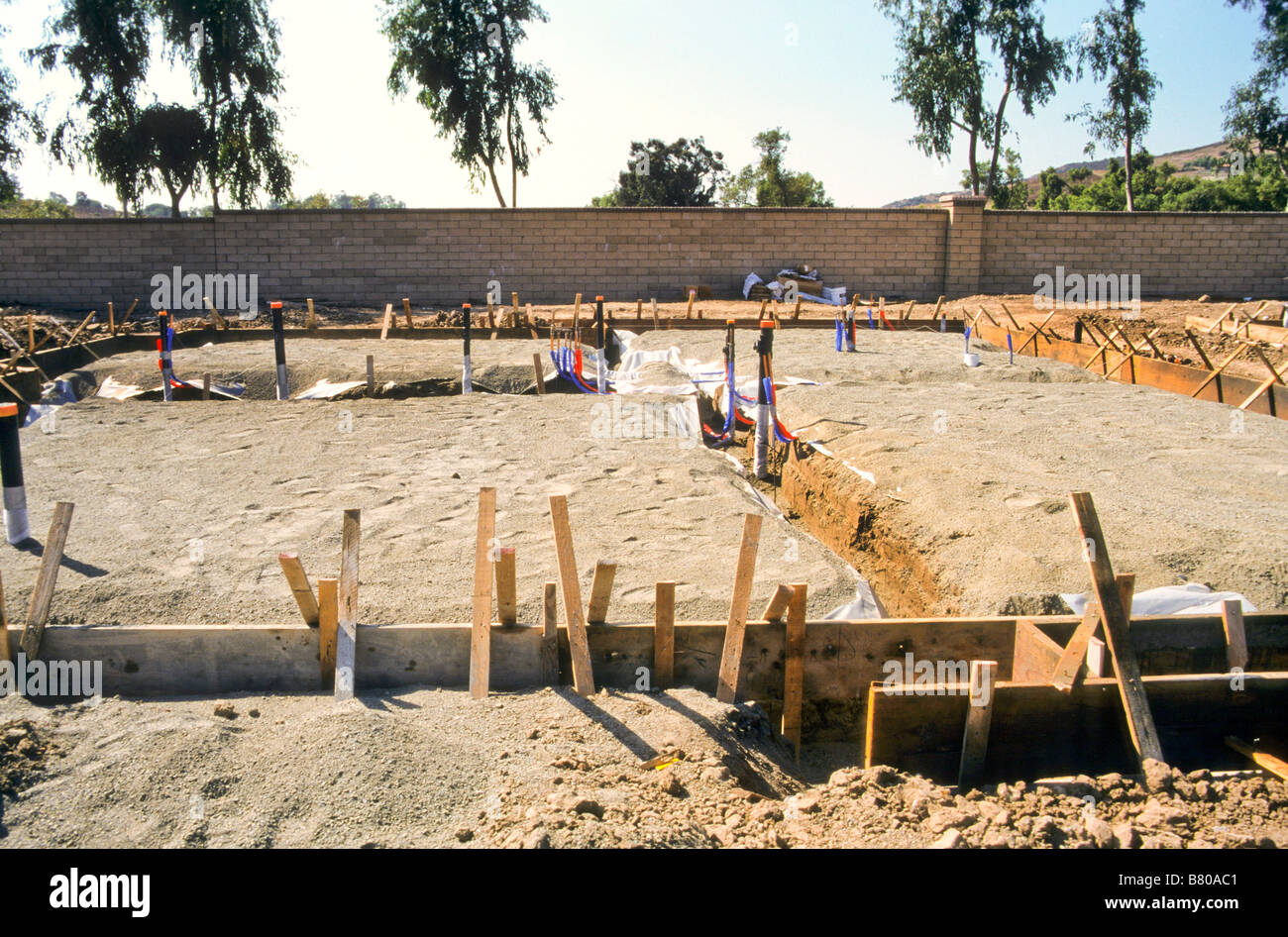Trenches foundation hi-res stock photography and images - Alamy