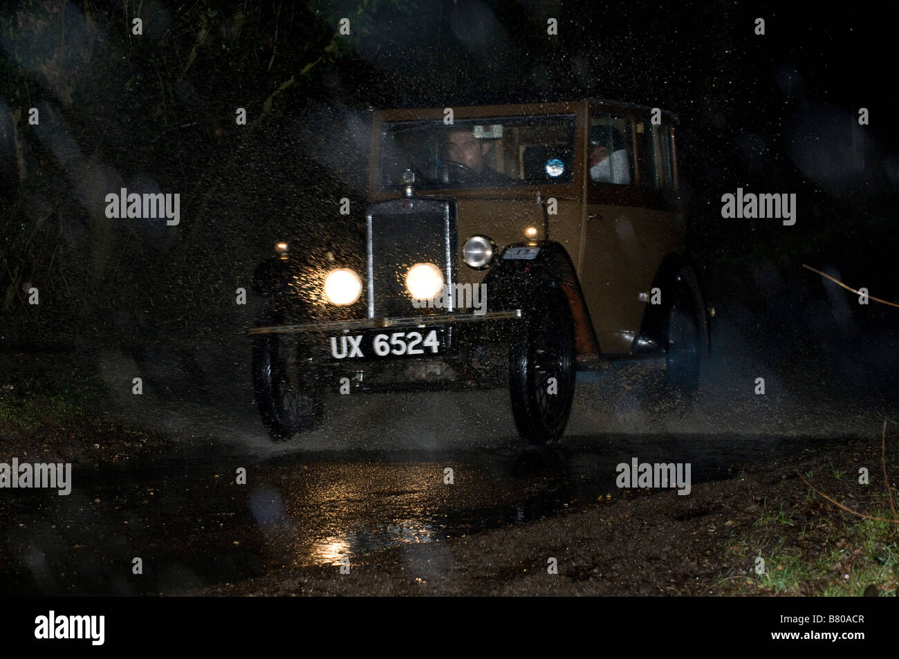 VSCC Measham Overnight Rally January 2009 1930 Morris Minor Saloon ...