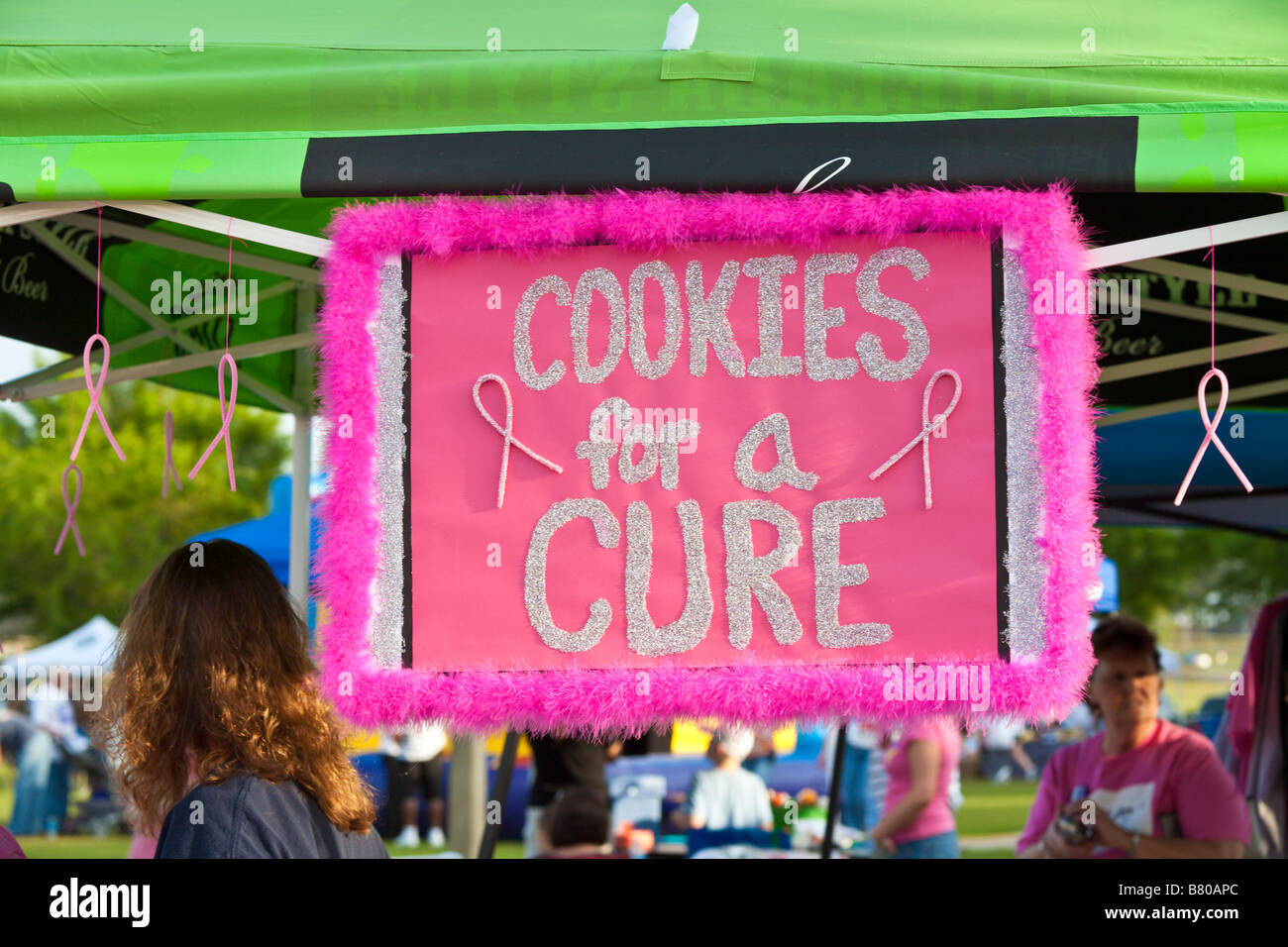 Cancer survivors participating in American Cancer Society's Relay for ...