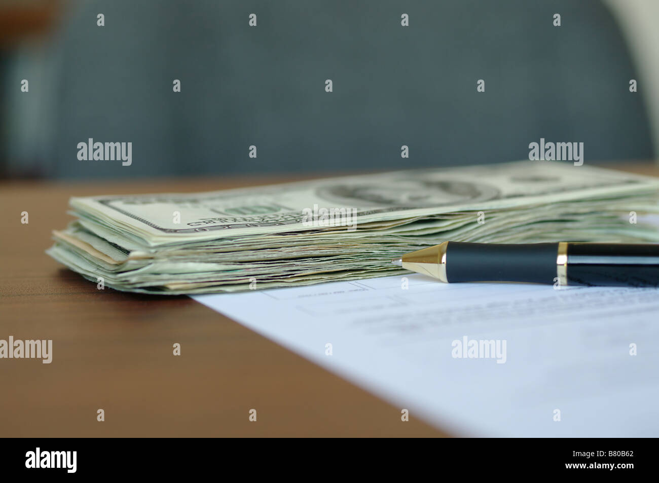 Document paper contract agreement hi-res stock photography and images ...