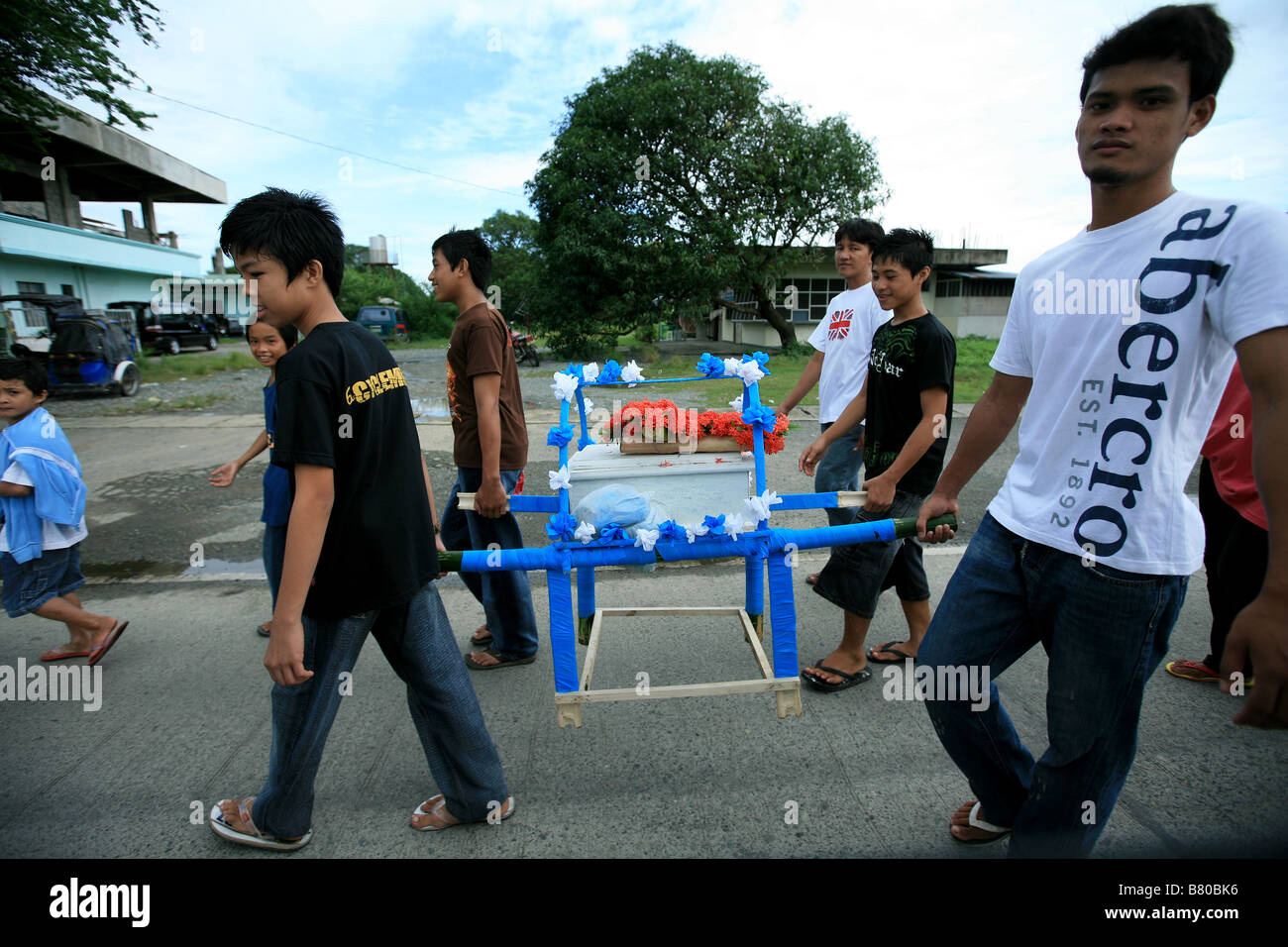 Filipino funeral hi-res stock photography and images - Alamy