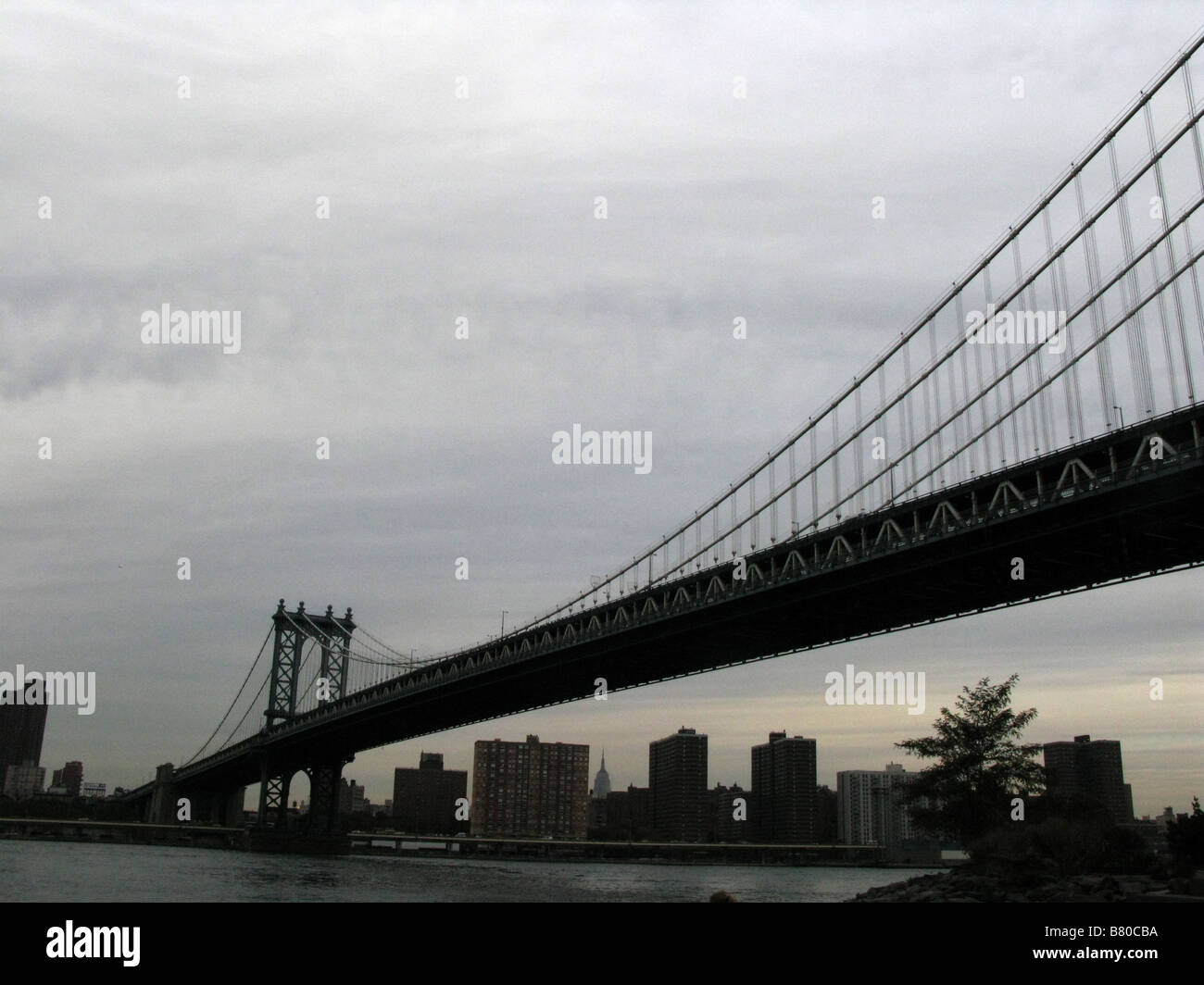 Brooklyn Bridge, New York, USA, Grey wintery day Stock Photo - Alamy