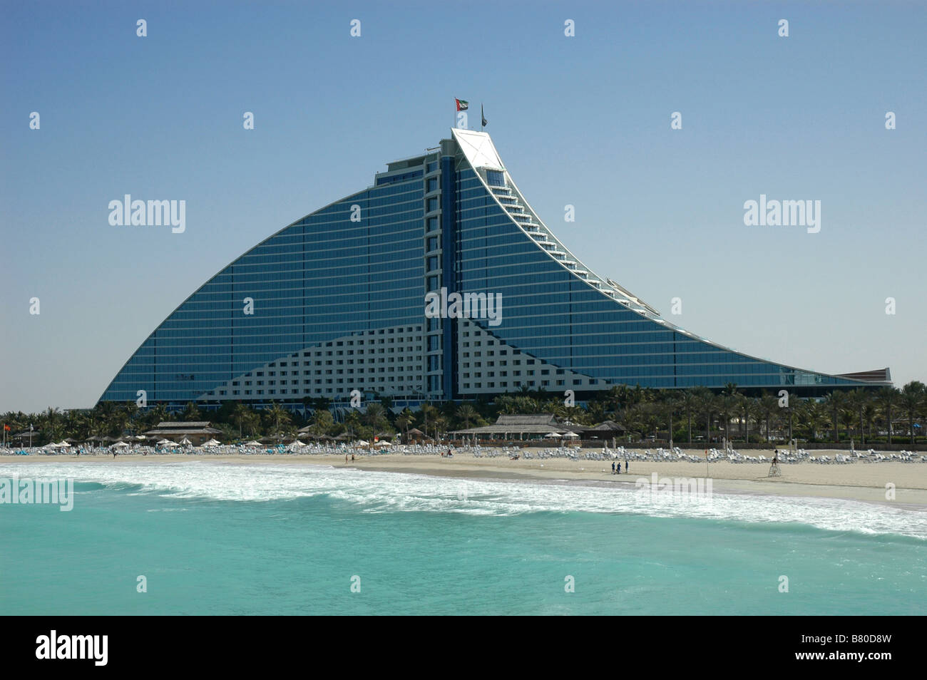 Wave shaped hotel hi-res stock photography and images - Alamy