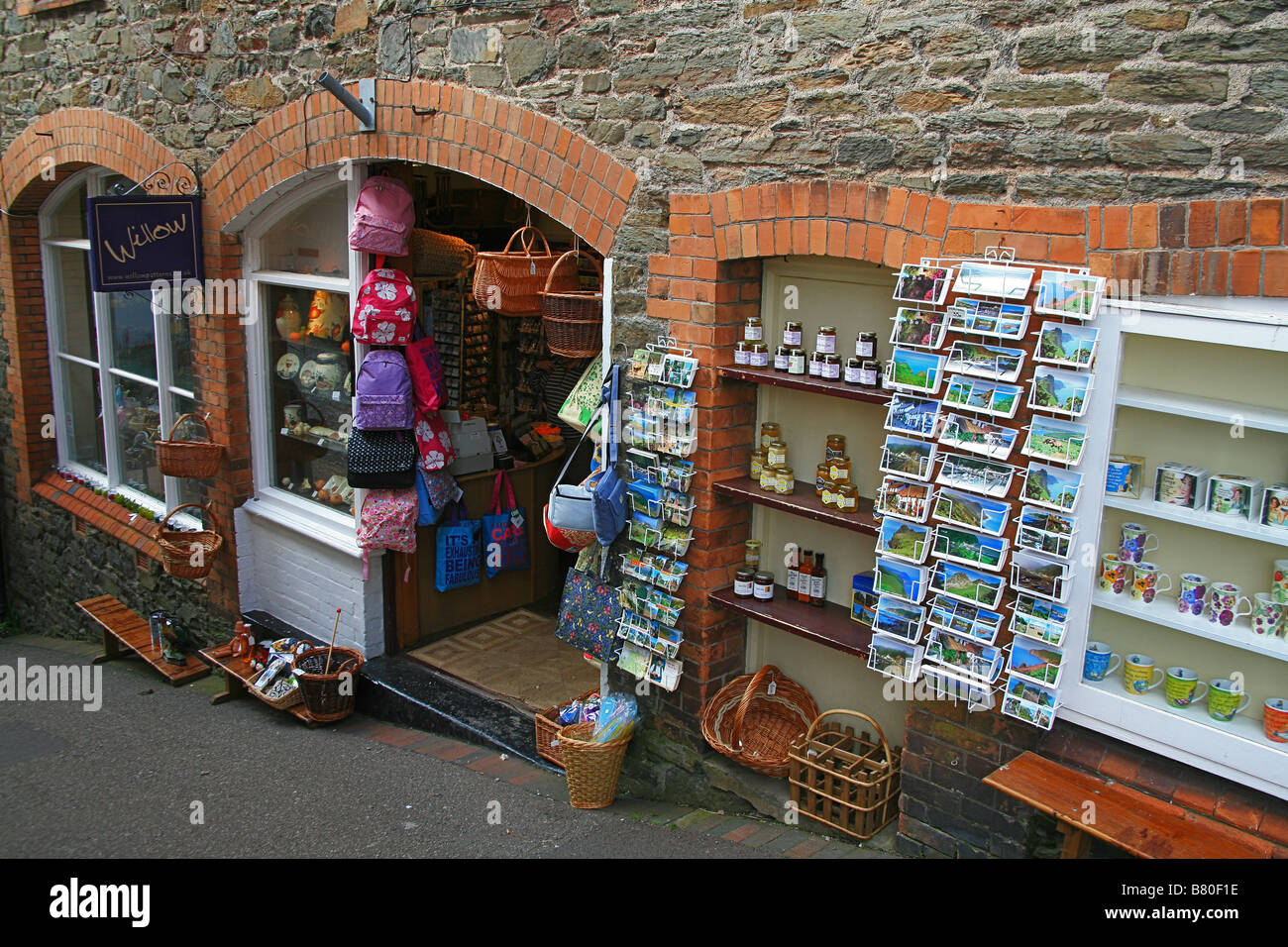 Rural gift shop hi-res stock photography and images - Alamy