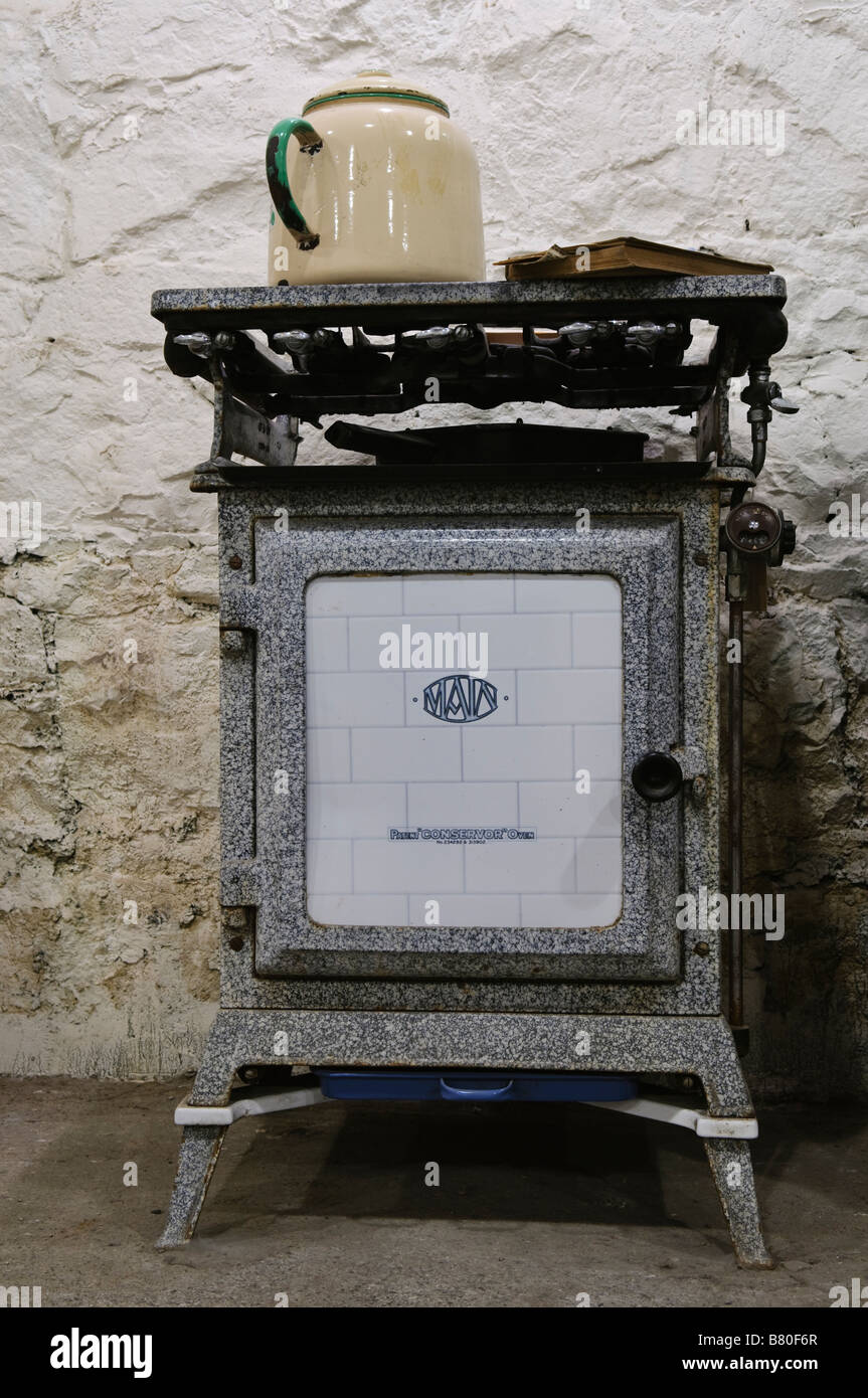 1960s cooker hi-res stock photography and images - Alamy