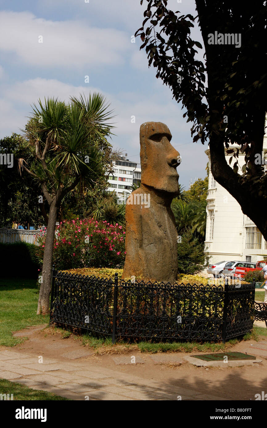 Moai statue Chile South America Stock Photo - Alamy