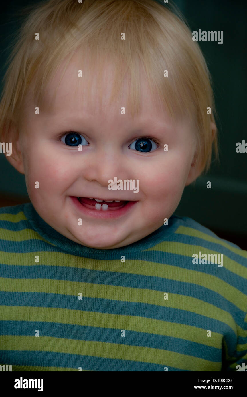 Smiling face of little boy Stock Photo - Alamy