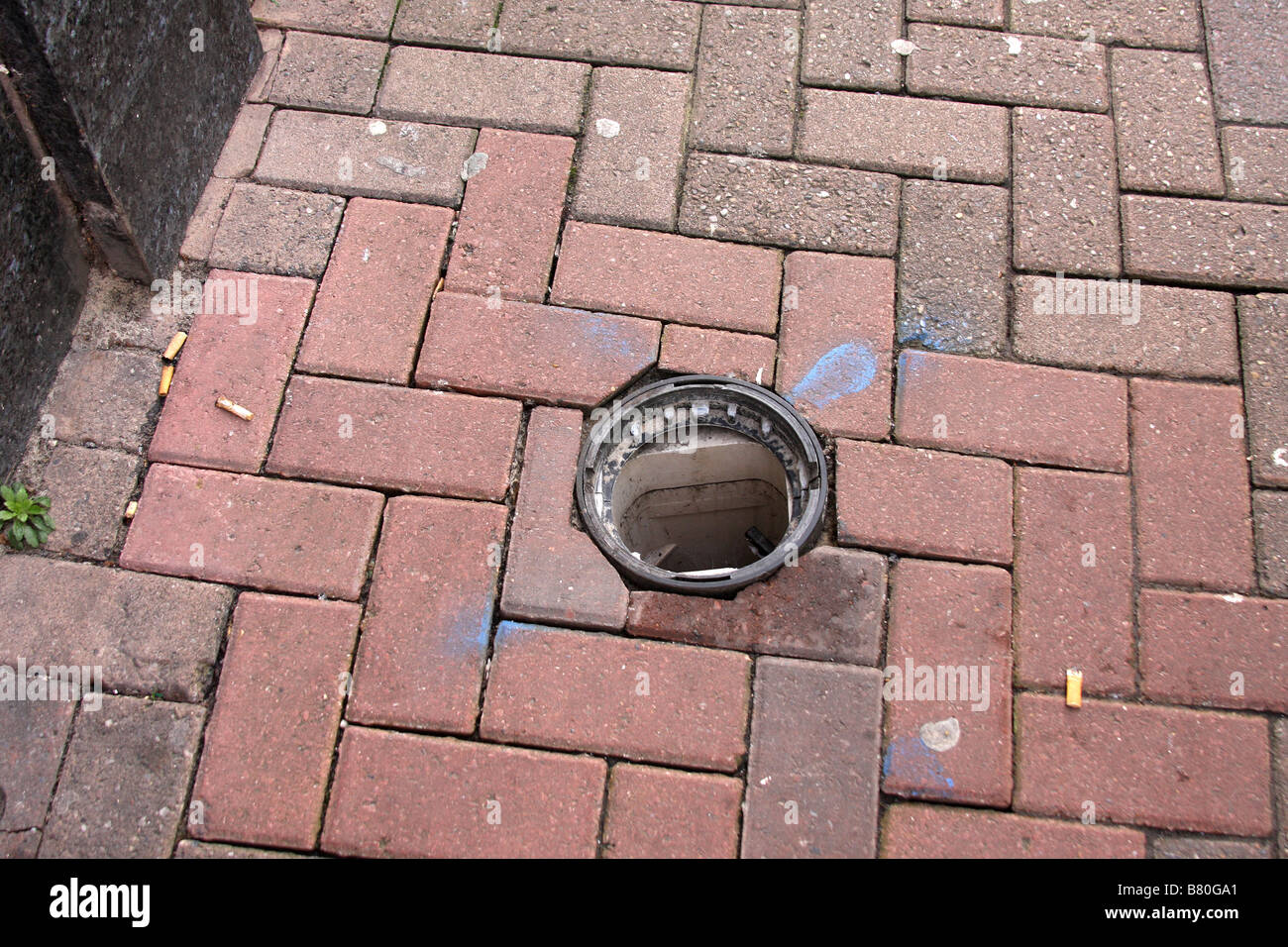 Safety general public hi-res stock photography and images - Alamy