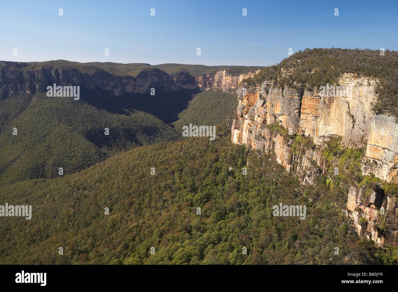 View over Grose Valley from Govetts Leap Lookout Blue Mountains New ...