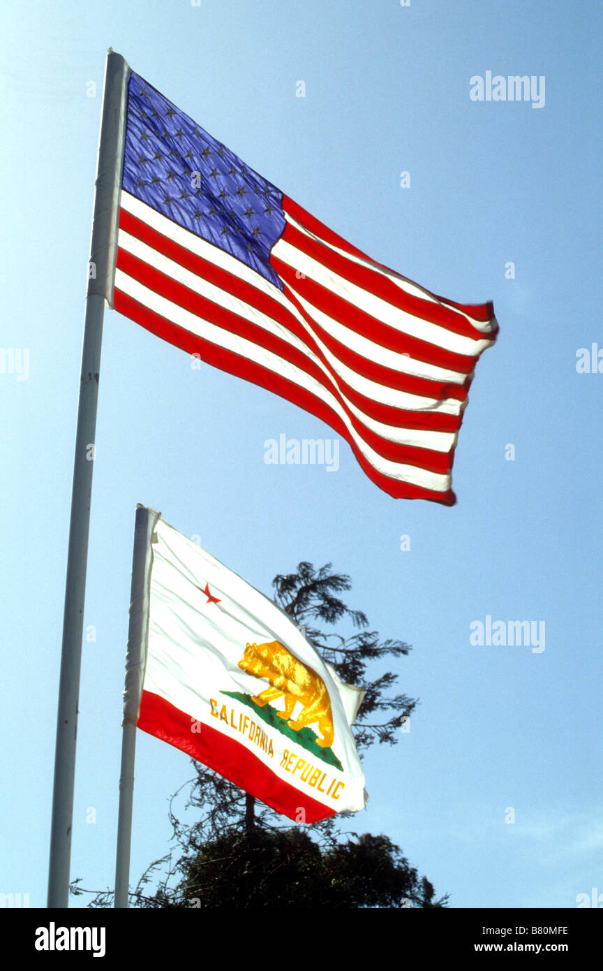 California flags hi-res stock photography and images - Alamy