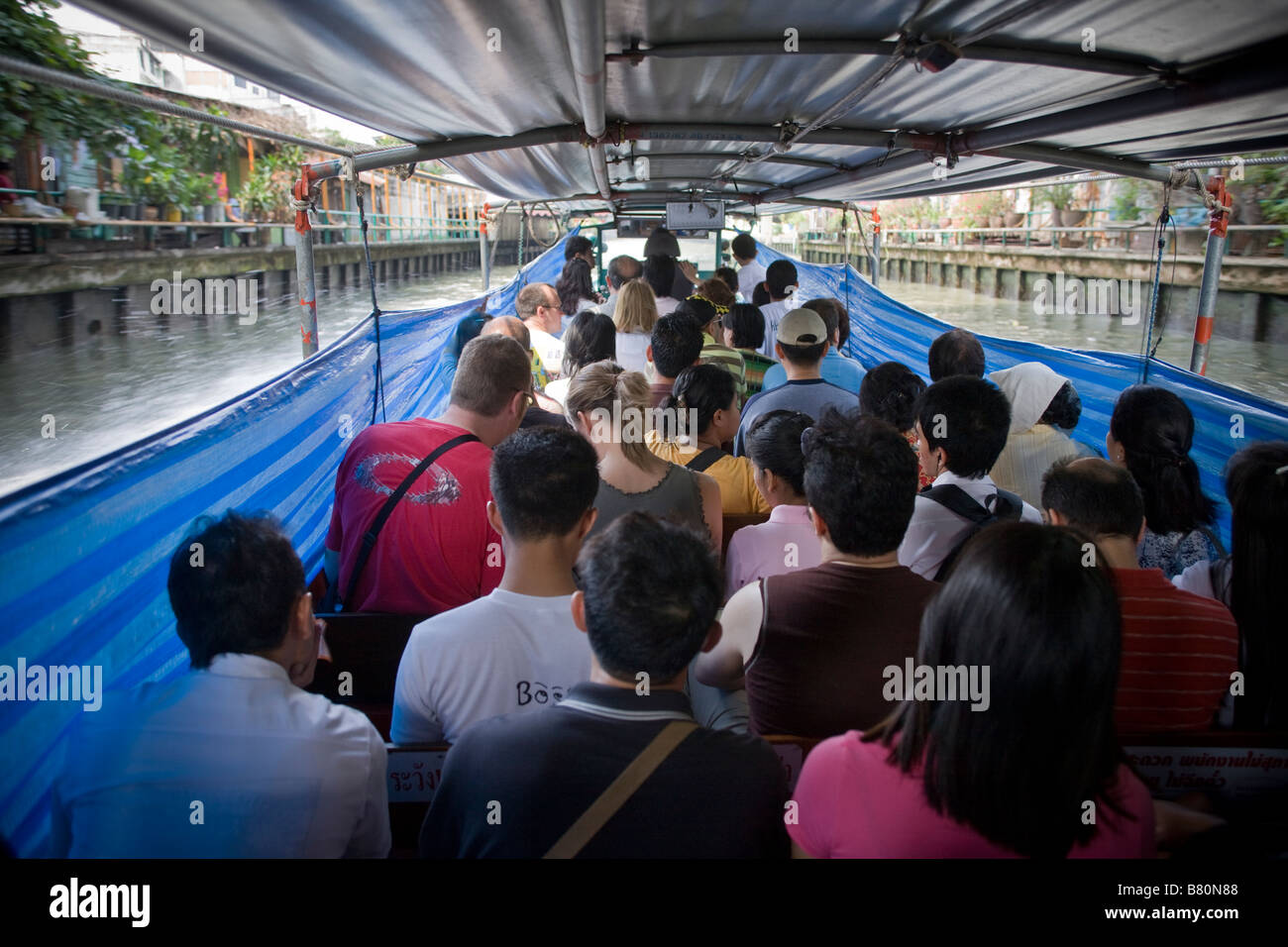 Khlong Saen Saep Express Boat Service Bangkok Stock Photo - Alamy