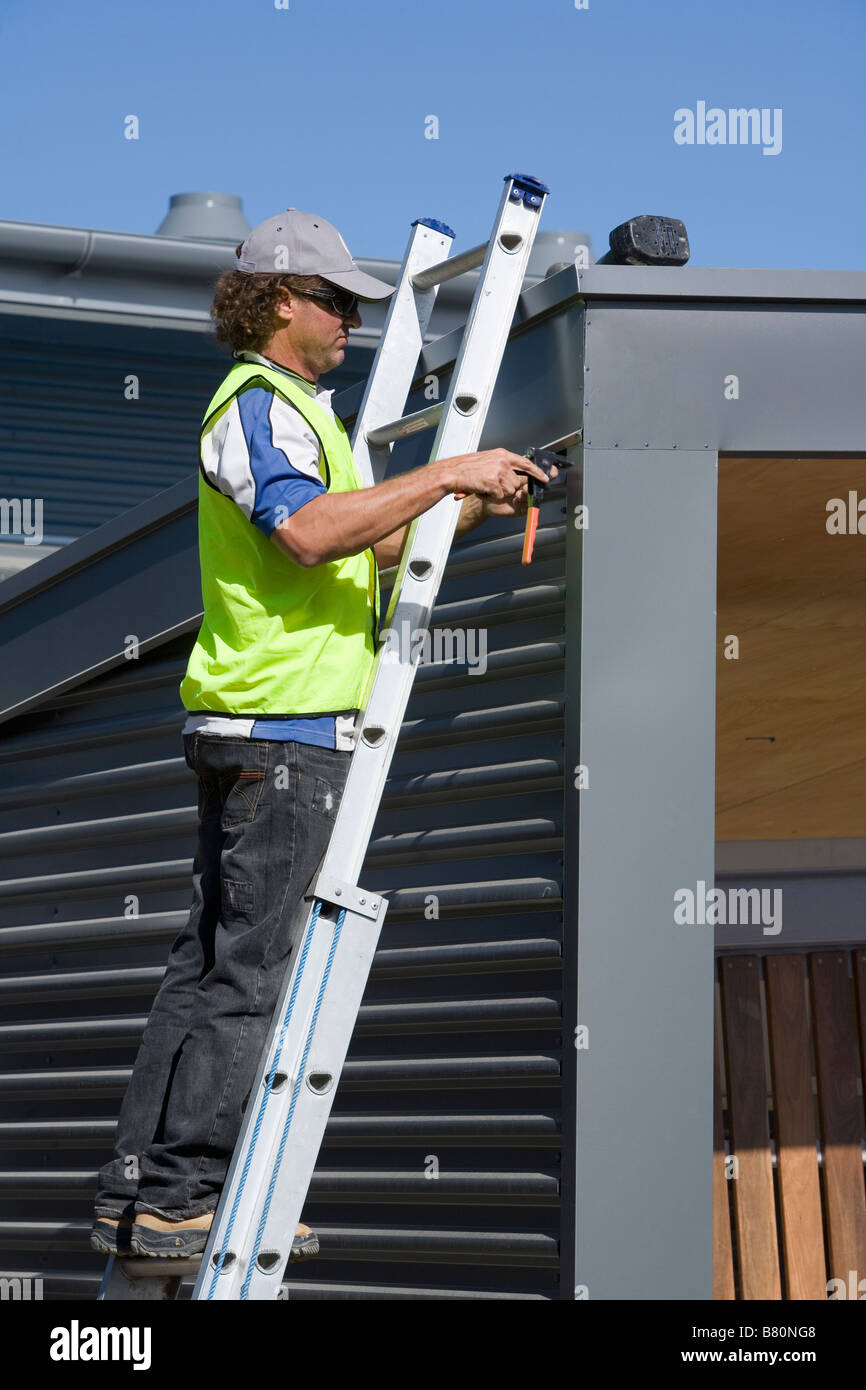 Riveting hi-res stock photography and images - Alamy