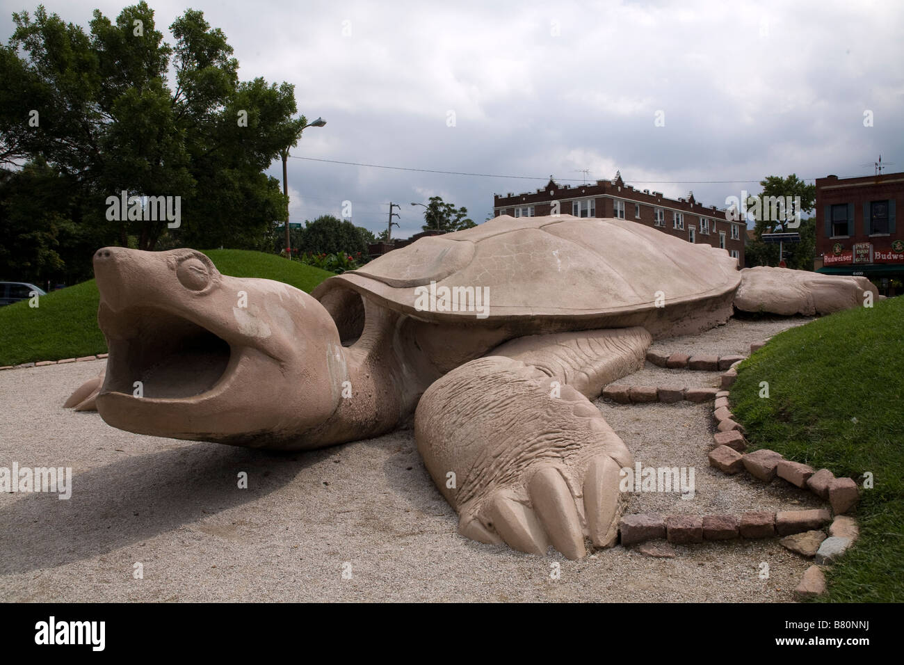 Turtle statue hi-res stock photography and images - Alamy