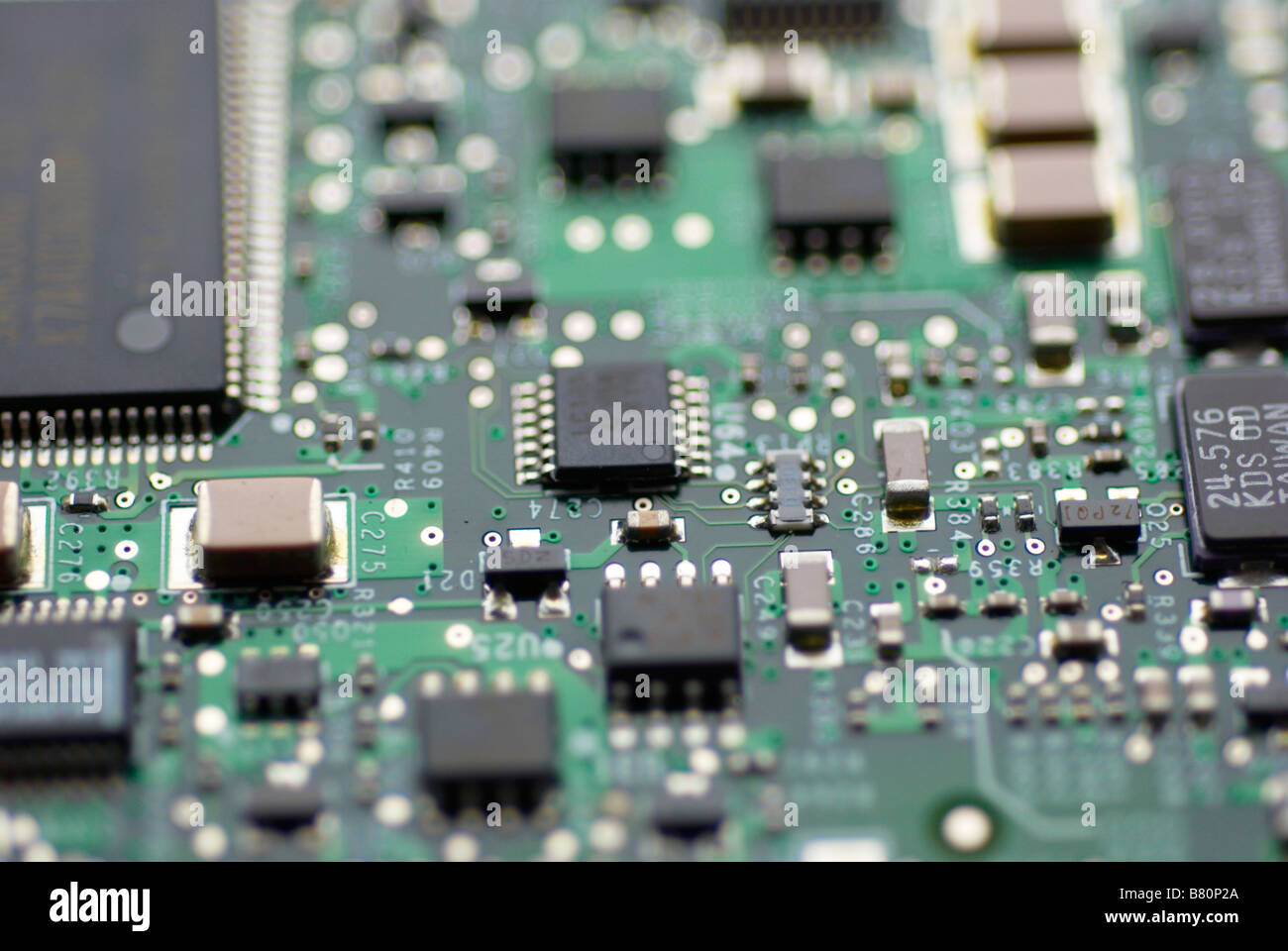 Tiny components hi-res stock photography and images - Alamy
