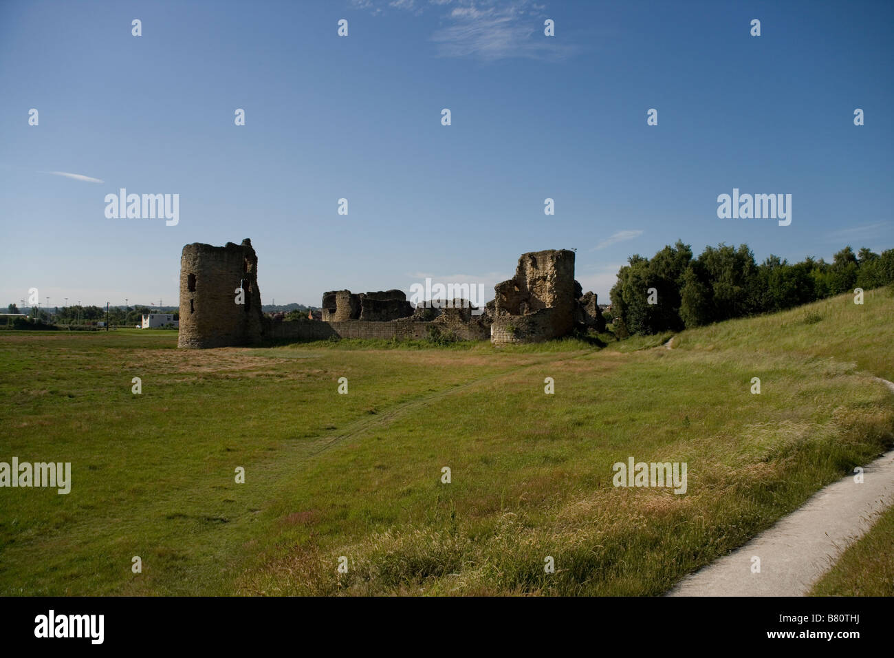 Flint castle on the shore of the River Dee Estuary in Cheshire, England ...