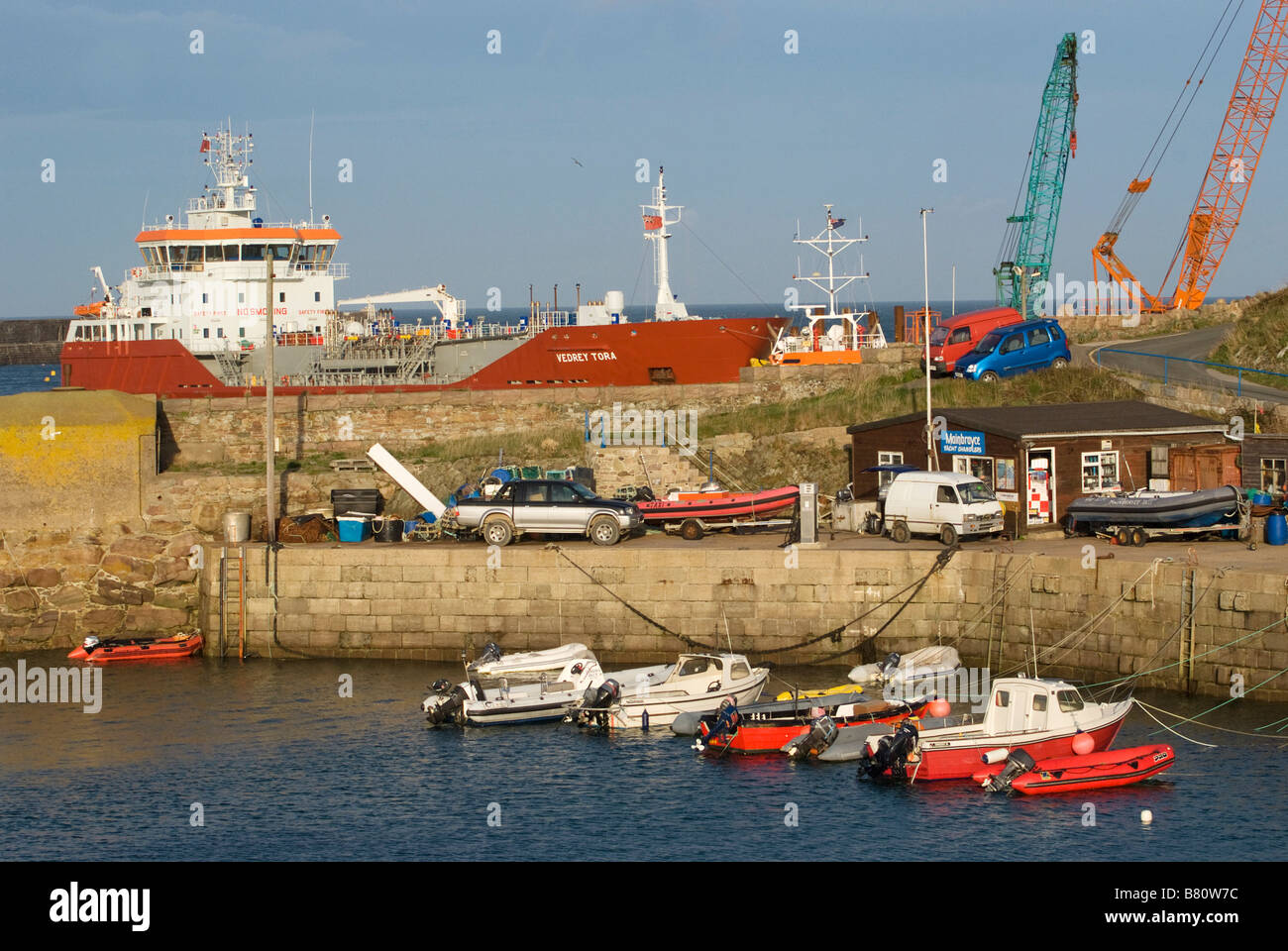 Guernsey Harbour, St Peter Port Stock Photo - Alamy