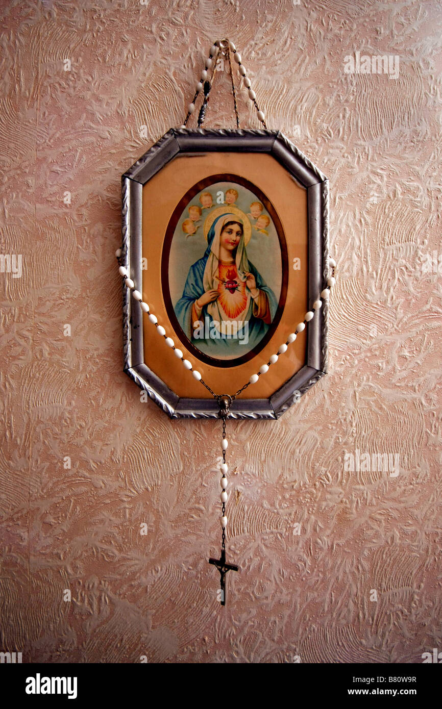 Holy virgin mary icon hi-res stock photography and images - Alamy
