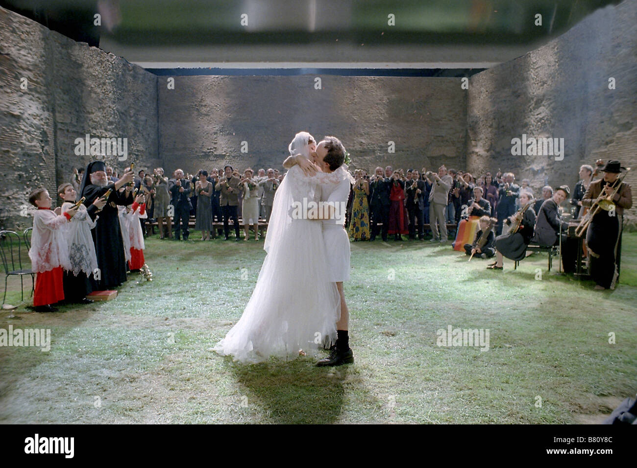 Roberto benigni nicoletta braschi hi-res stock photography and images ...