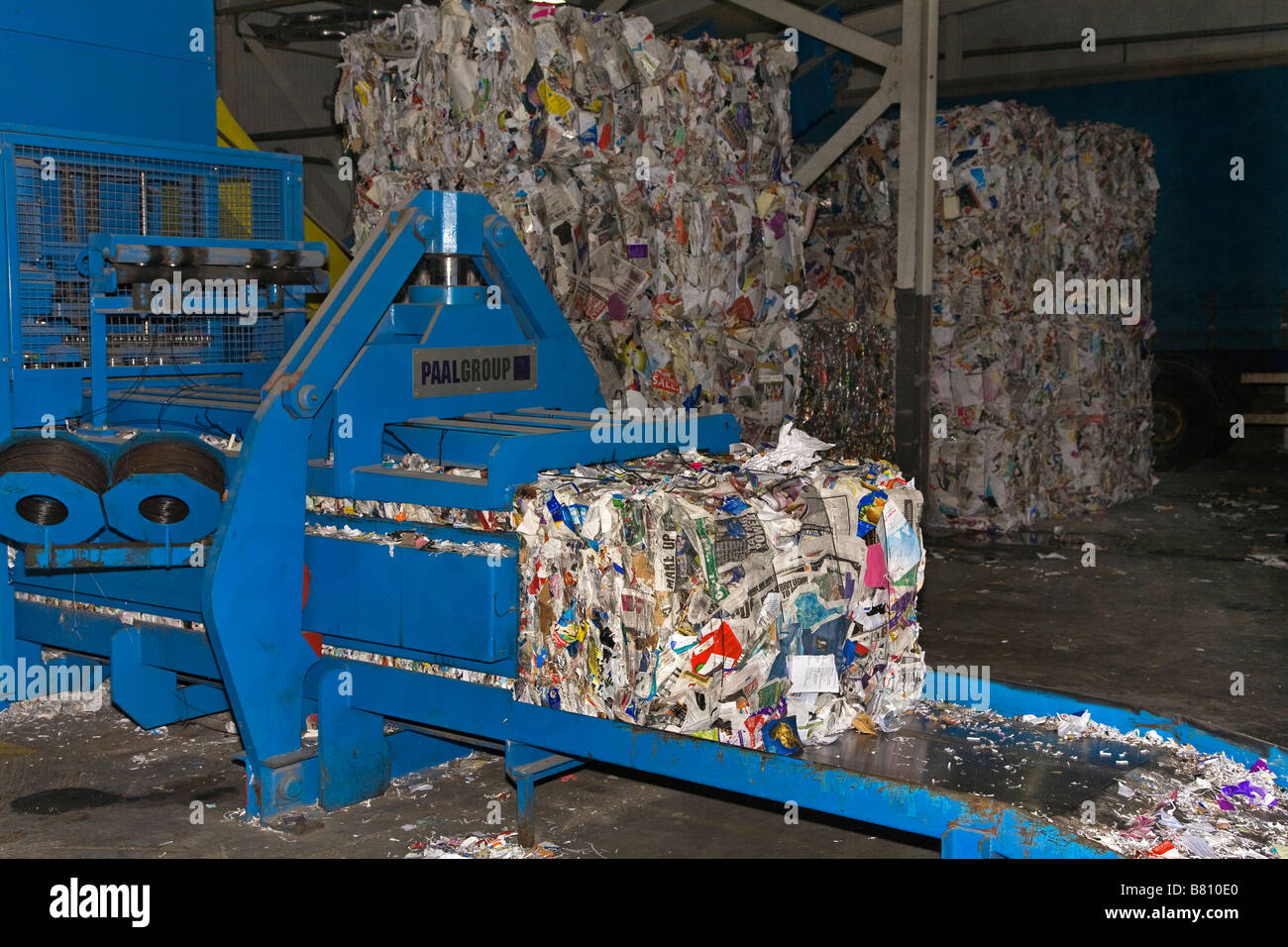 Bales waste paper waste recycling hi-res stock photography and images ...