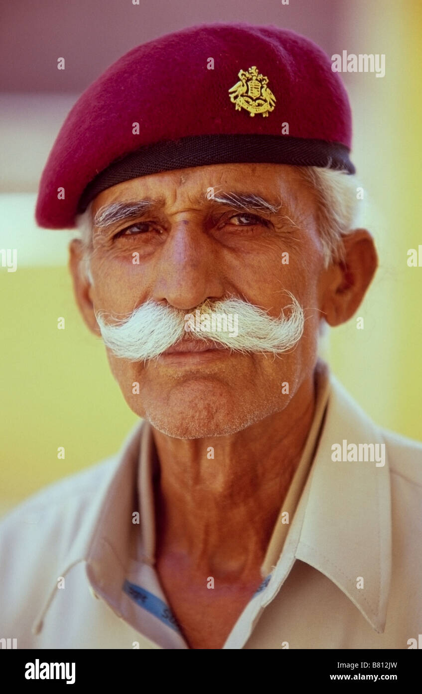 Portrait of palace guard in Jodhpur's Mehrangarh Fort with a huge ...