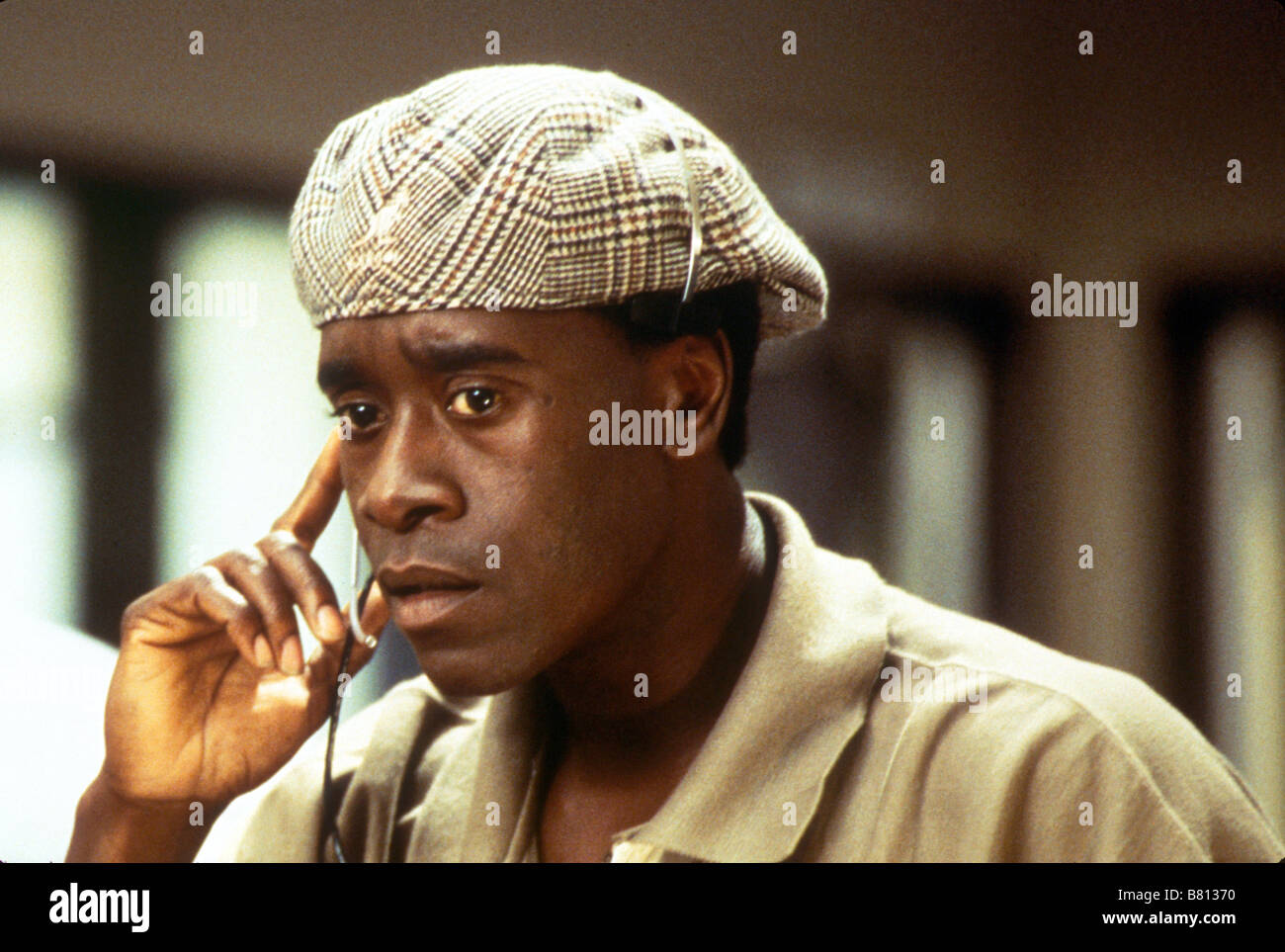 Volcano Year: 1997 USA Don Cheadle Director: Mick Jackson Stock Photo ...