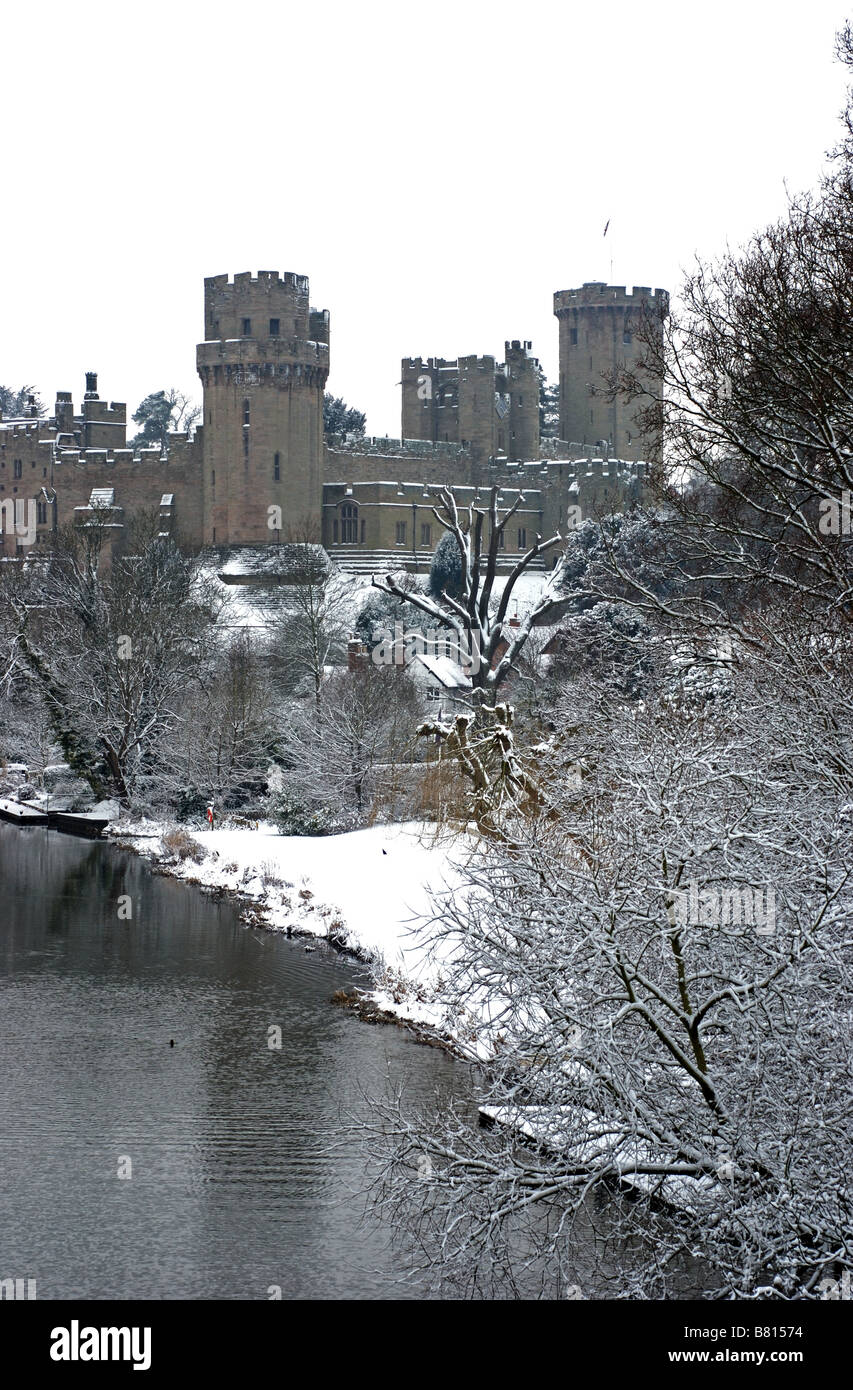 Warwick castle in winter warwickshire hi-res stock photography and ...