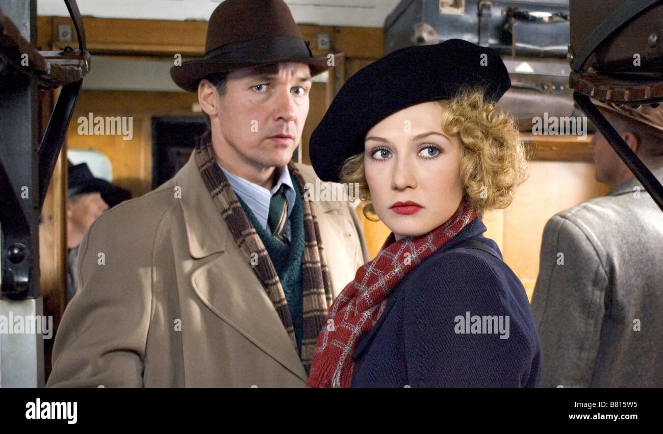 Thom hoffman carice van houten hi-res stock photography and images - Alamy