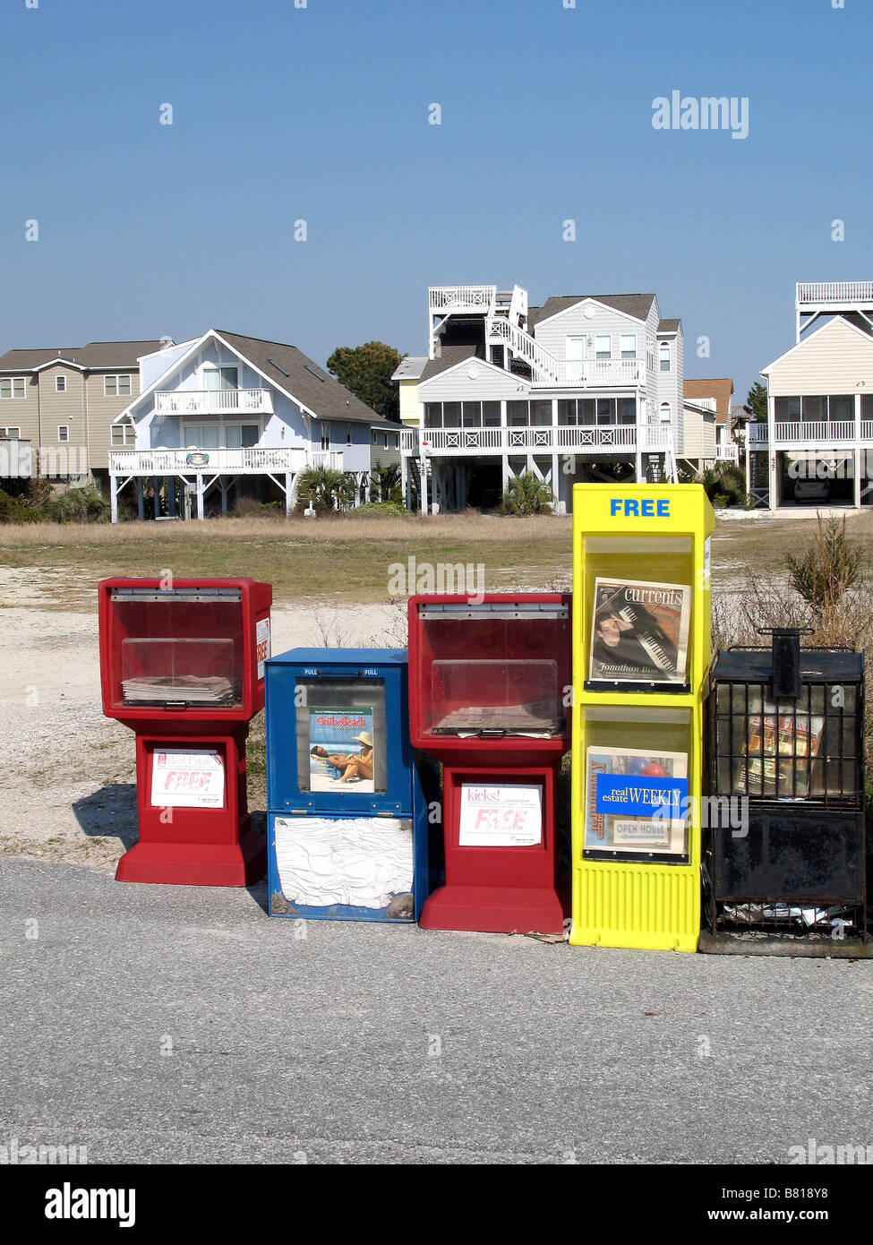 Newspaper vendors hi-res stock photography and images - Alamy
