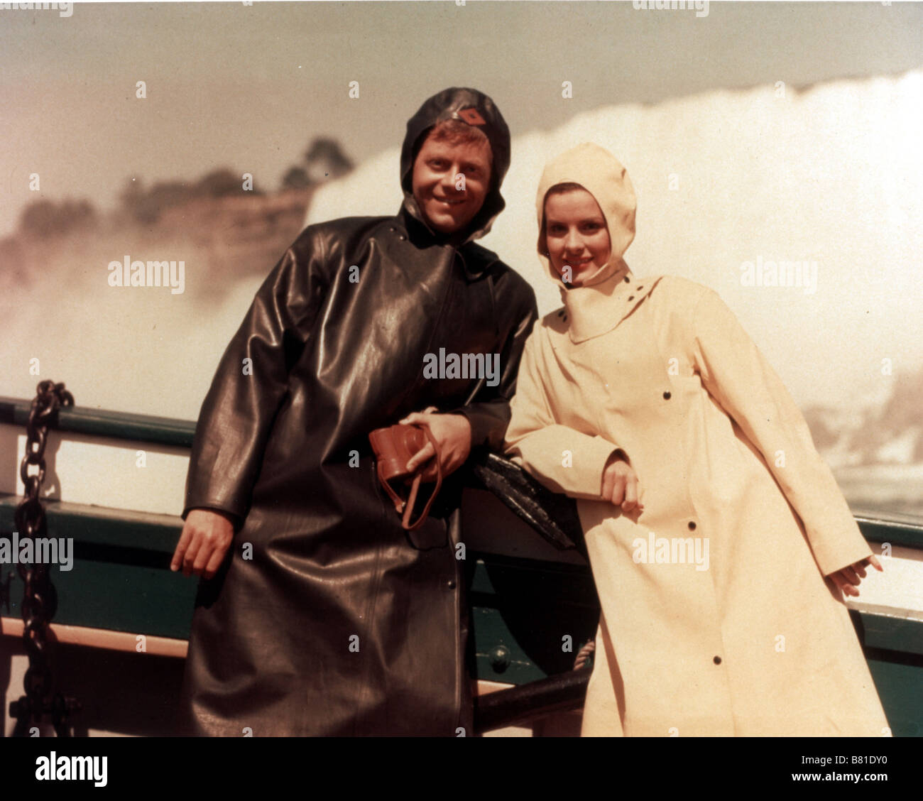 Niagara Niagara Year: 1953 USA Jean Peters, Max Showalter Director ...