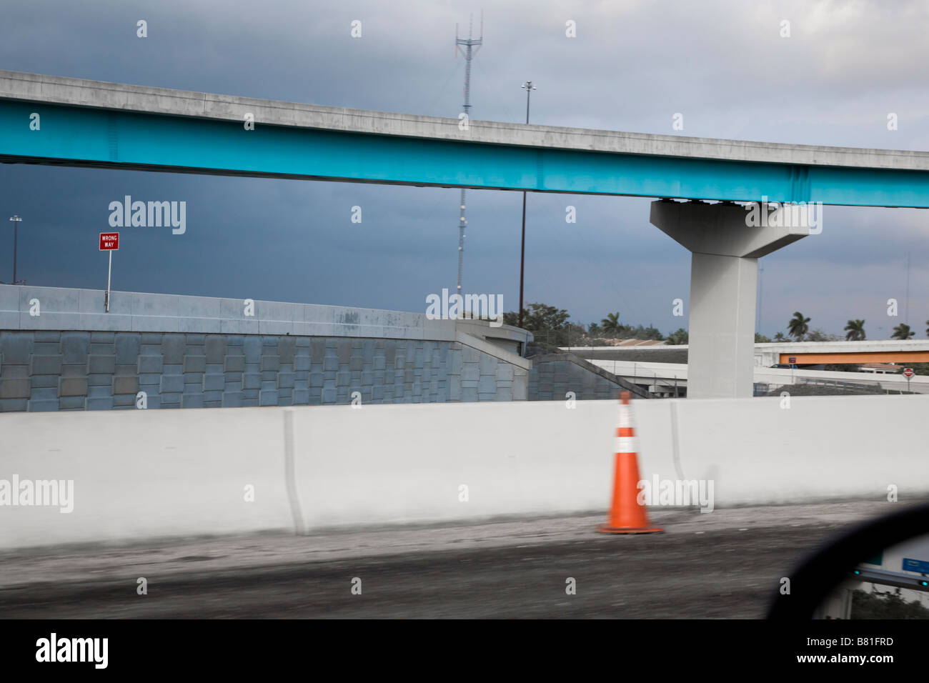 Image of Florida Freeway from vehicle Stock Photo - Alamy