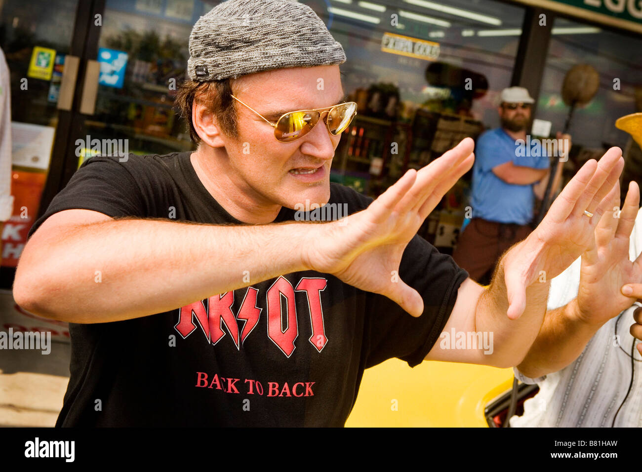 Quentin tarantino on set hi-res stock photography and images - Alamy
