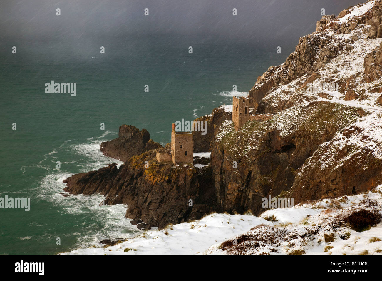 the crowns engine houses botallack cornwall in snow Stock Photo - Alamy