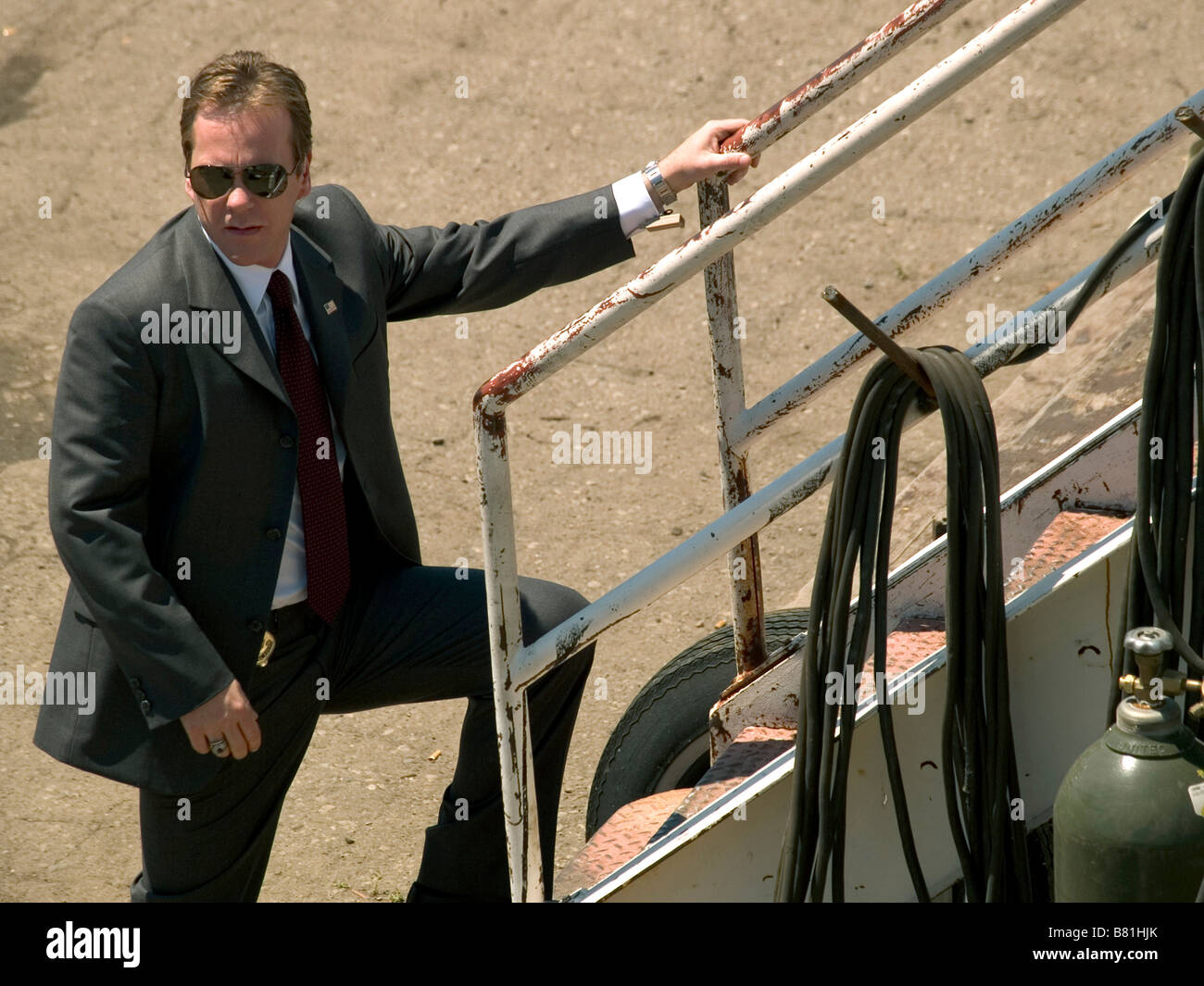 The Sentinel Year: 2006 USA Kiefer Sutherland Director: Clark Johnson ...