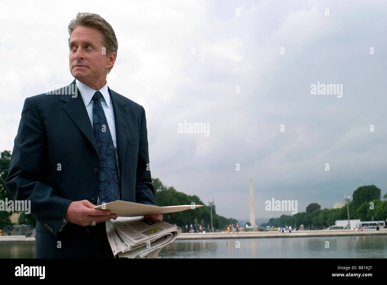 The Sentinel Year: 2006 USA Kiefer Sutherland Director: Clark Johnson ...